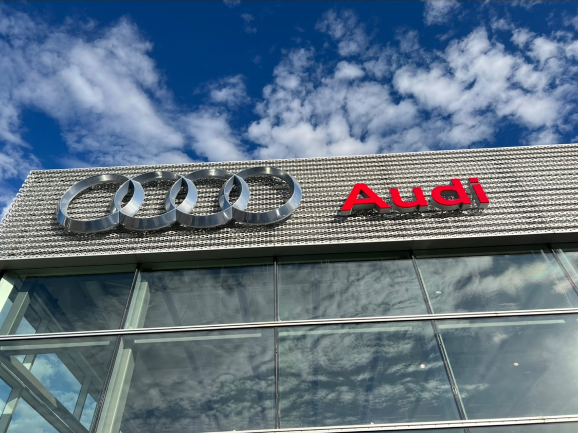 AUDI ROYAL OAK - Calgary AB - Hours, Directions, Reviews - Loc8NearMe