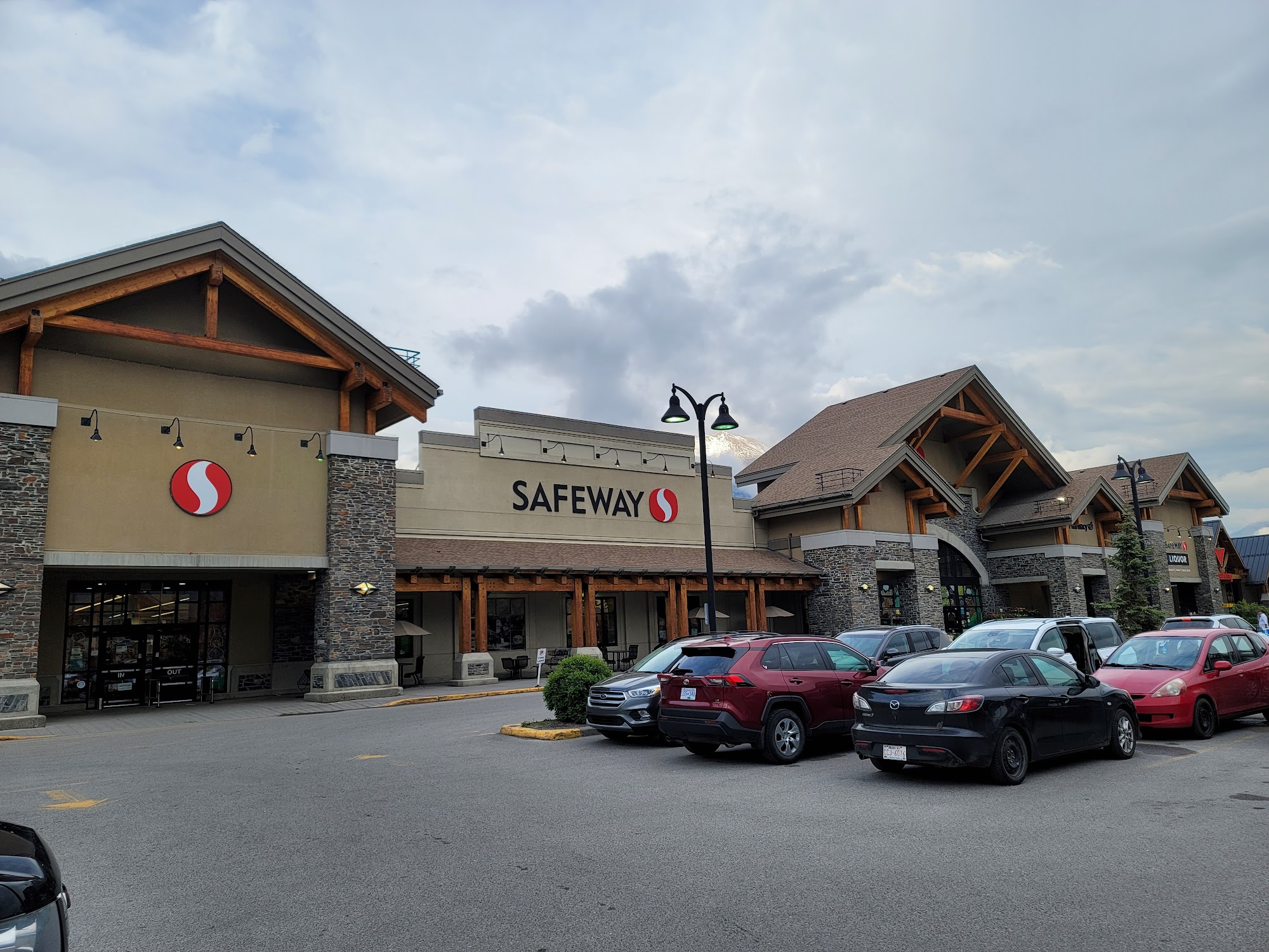 SAFEWAY CANMORE - 1200 Railway Ave, Canmore AB - Hours, Directions ...