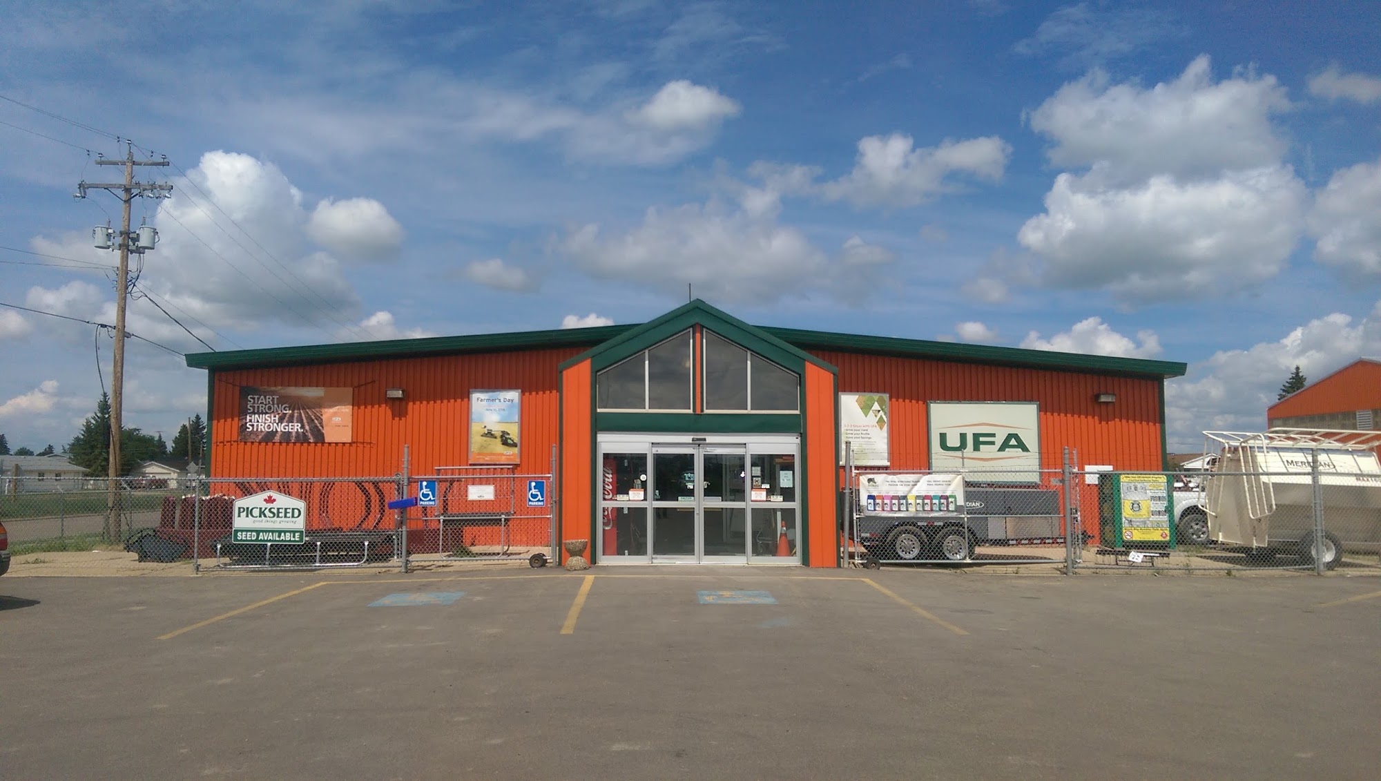 WESTLOCK UFA FARM & RANCH SUPPLY STORE - Westlock AB - Hours ...