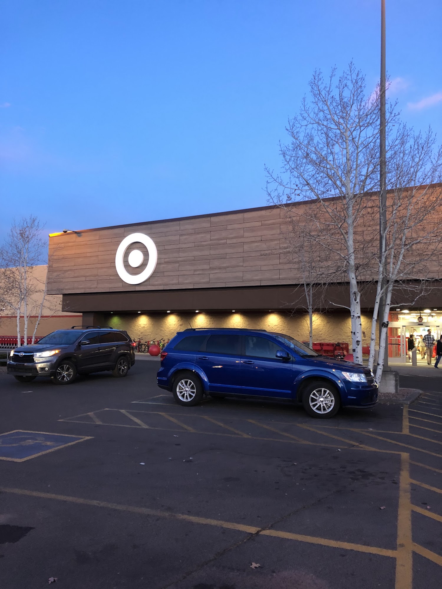 TARGET - 1650 S Milton Rd, Flagstaff AZ - Hours, Directions, Reviews ...