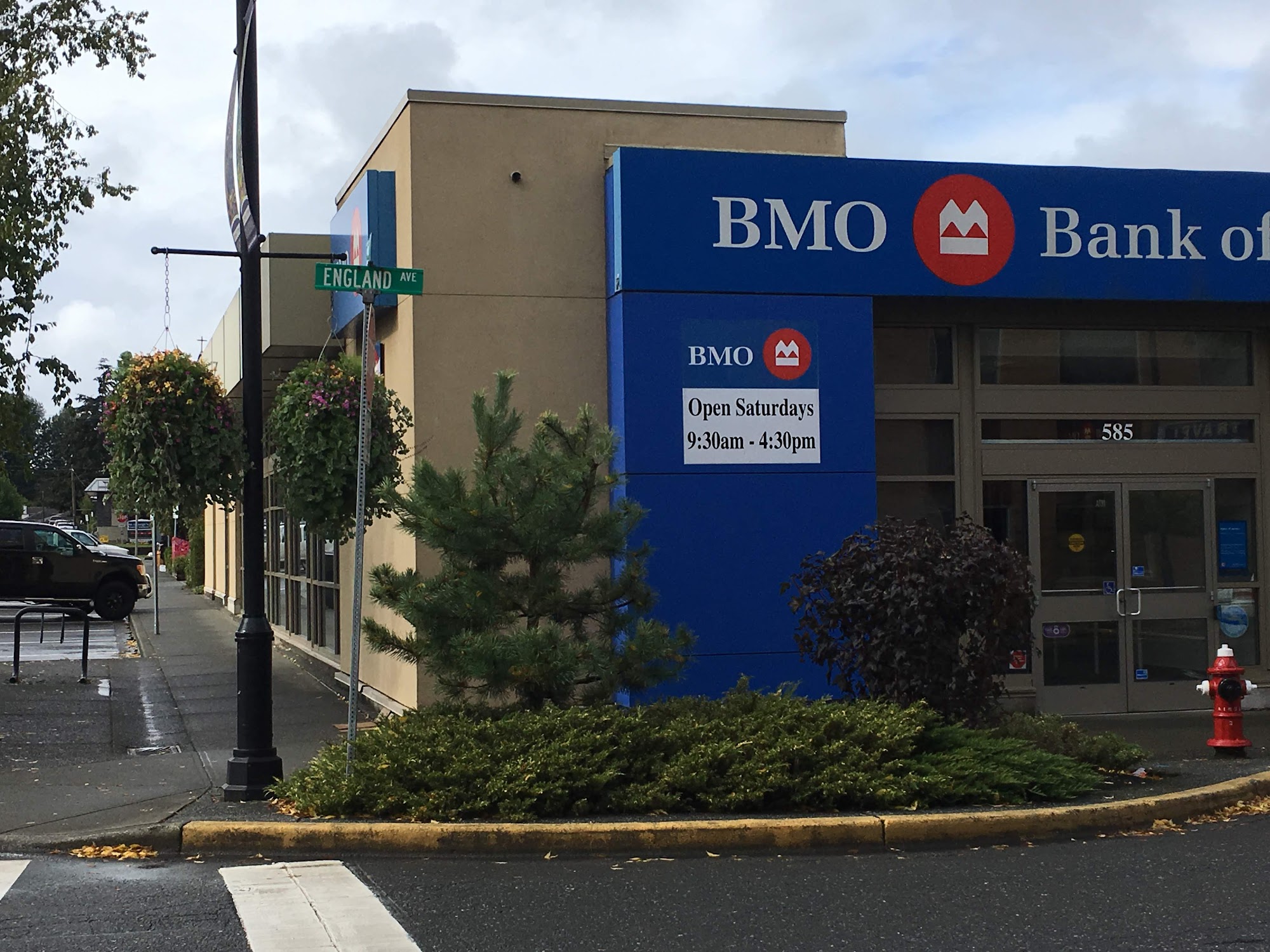 BMO BANK OF MONTREAL - Courtenay BC - Hours, Directions, Reviews ...