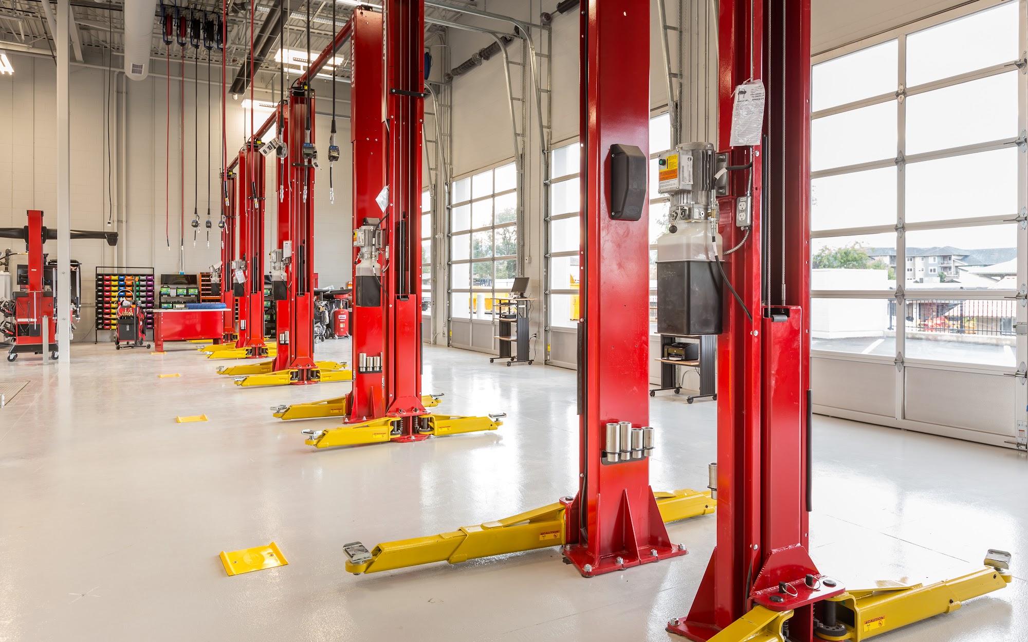 BCAA AUTO SERVICE CENTRE - Kelowna BC - Hours, Directions, Reviews ...