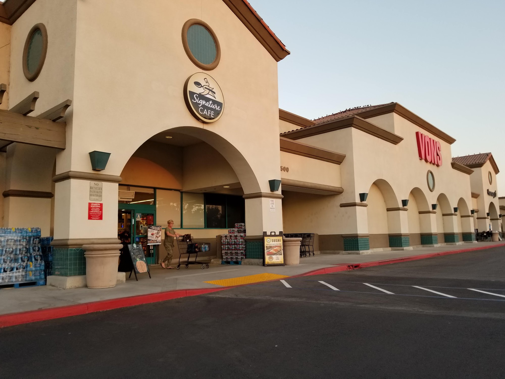 VONS - 4500 Coffee Rd, Bakersfield CA - Hours, Directions, Reviews ...