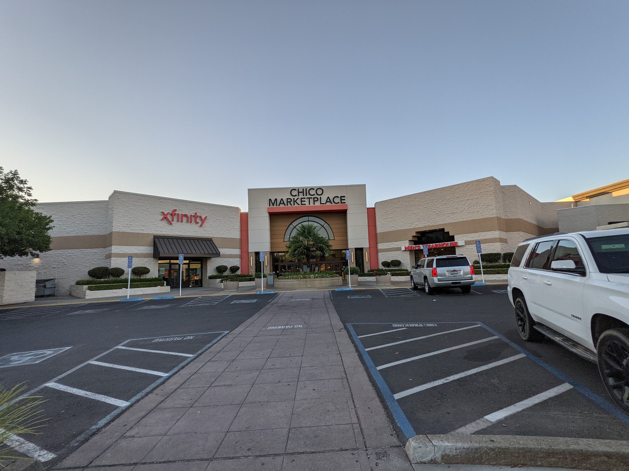XFINITY STORE BY COMCAST - 1950 E 20th St Unit C319, Chico CA - Hours ...