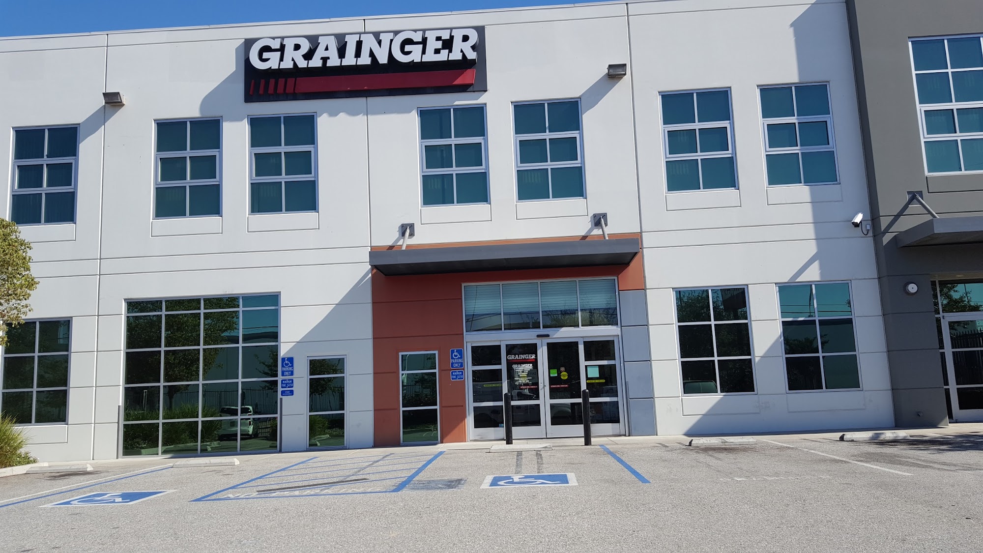 GRAINGER INDUSTRIAL SUPPLY - 570 S Alameda St, Los Angeles CA - Hours ...