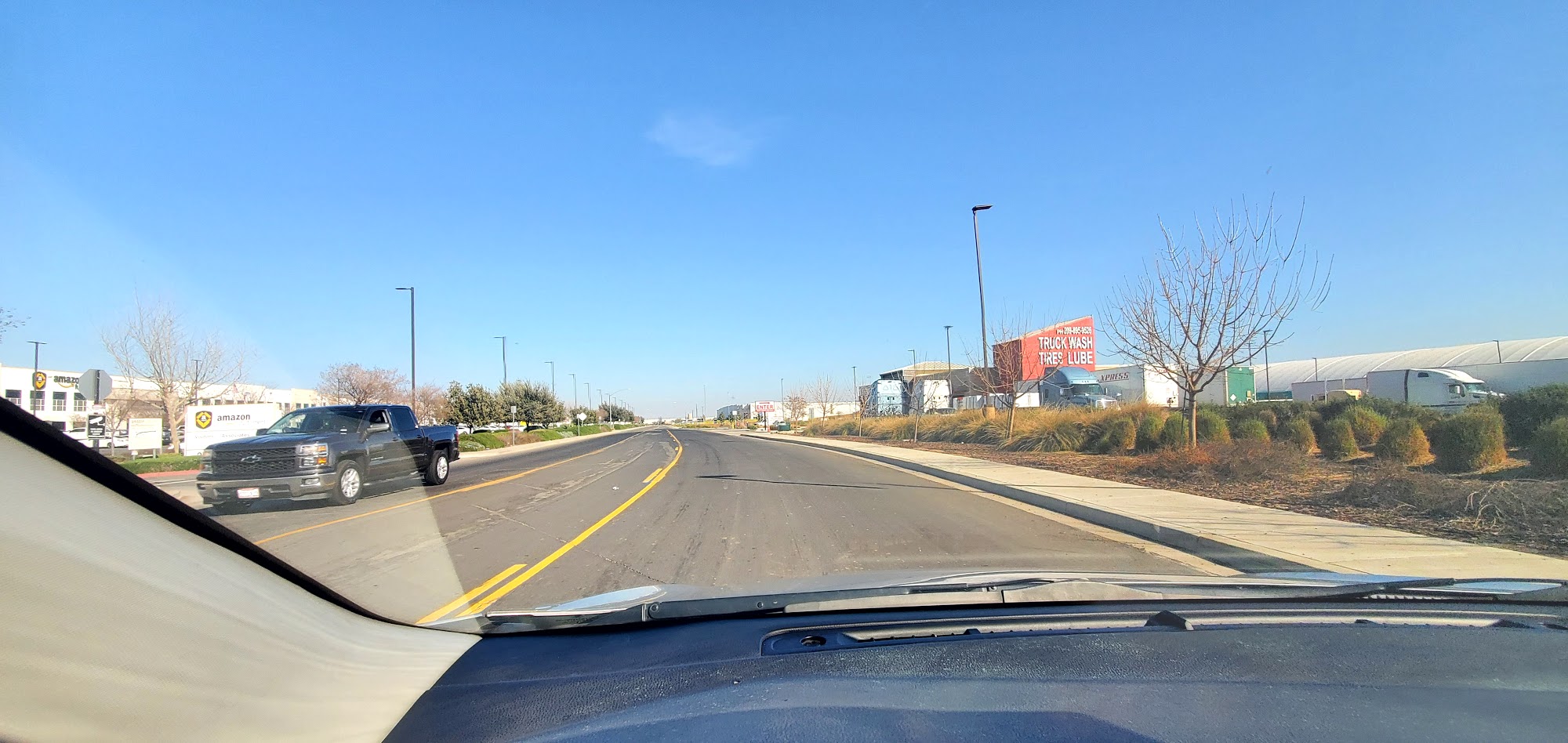 OAK3 AMAZON FULFILLMENT CENTER - Patterson CA - Hours, Directions ...