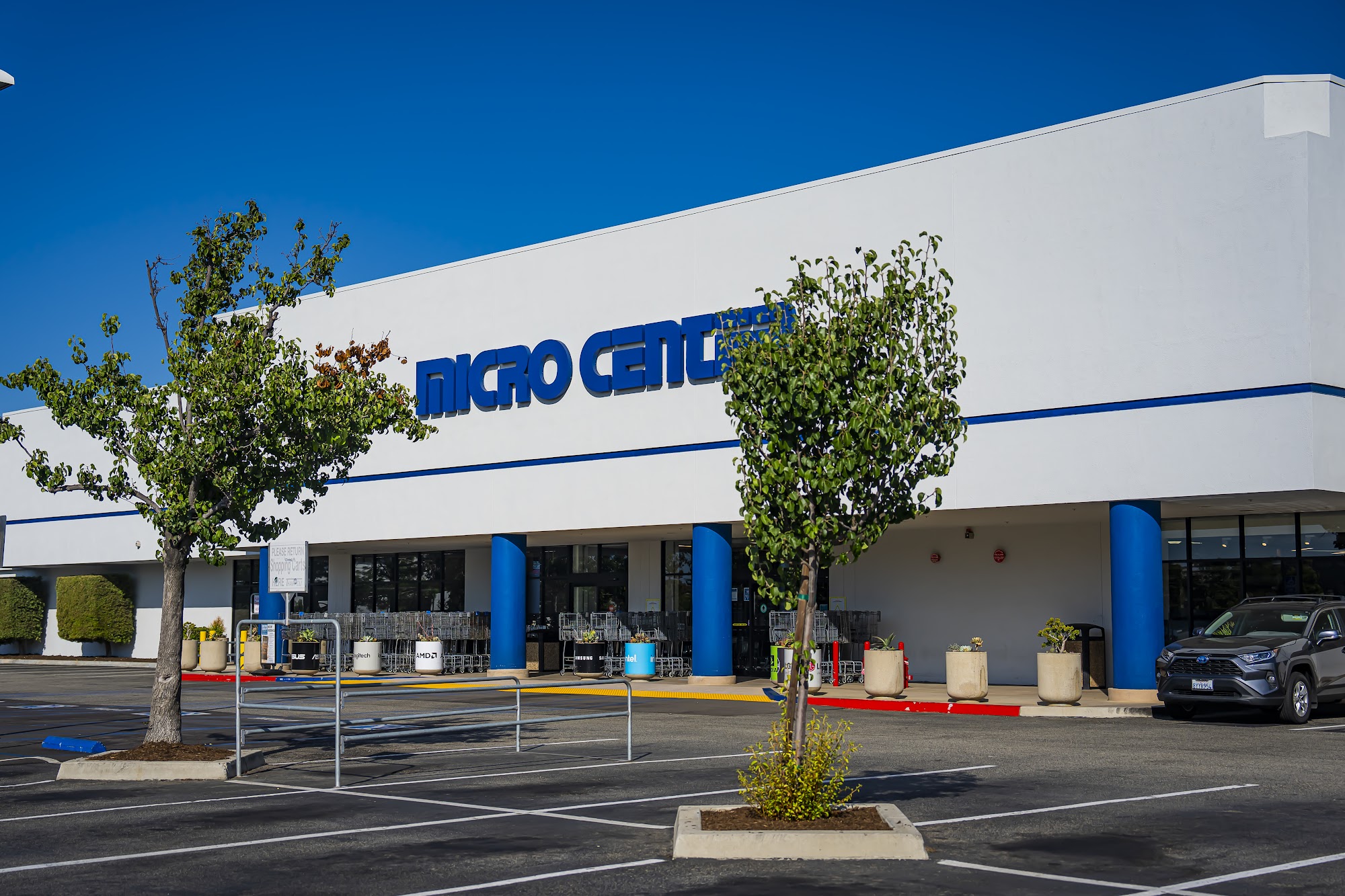 MICRO CENTER - Tustin CA - Hours, Directions, Reviews - Loc8NearMe
