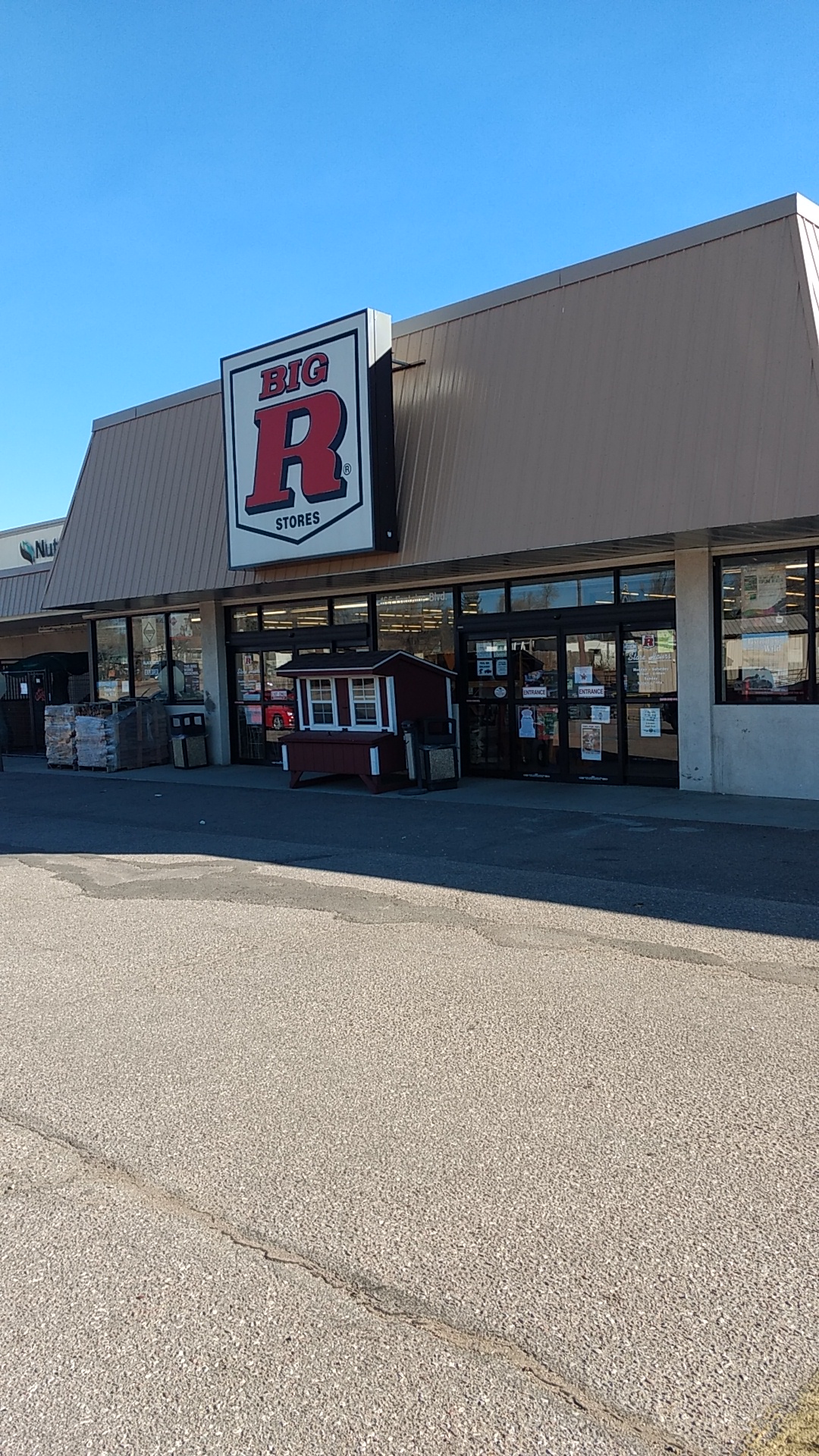 BIG R STORES - COLORADO SPRINGS SOUTH - Colorado Springs CO - Hours ...