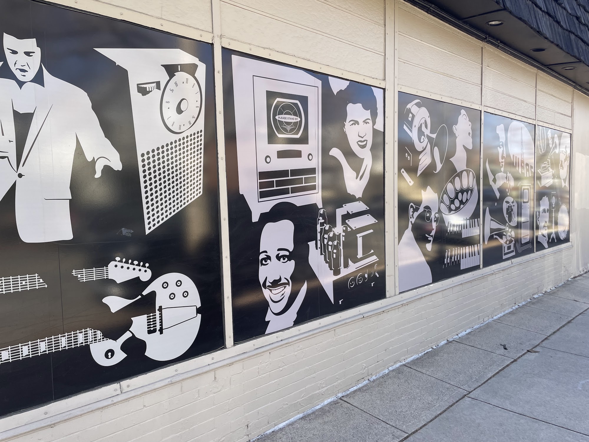 LISTENUP - Denver CO - Hours, Directions, Reviews - Loc8NearMe