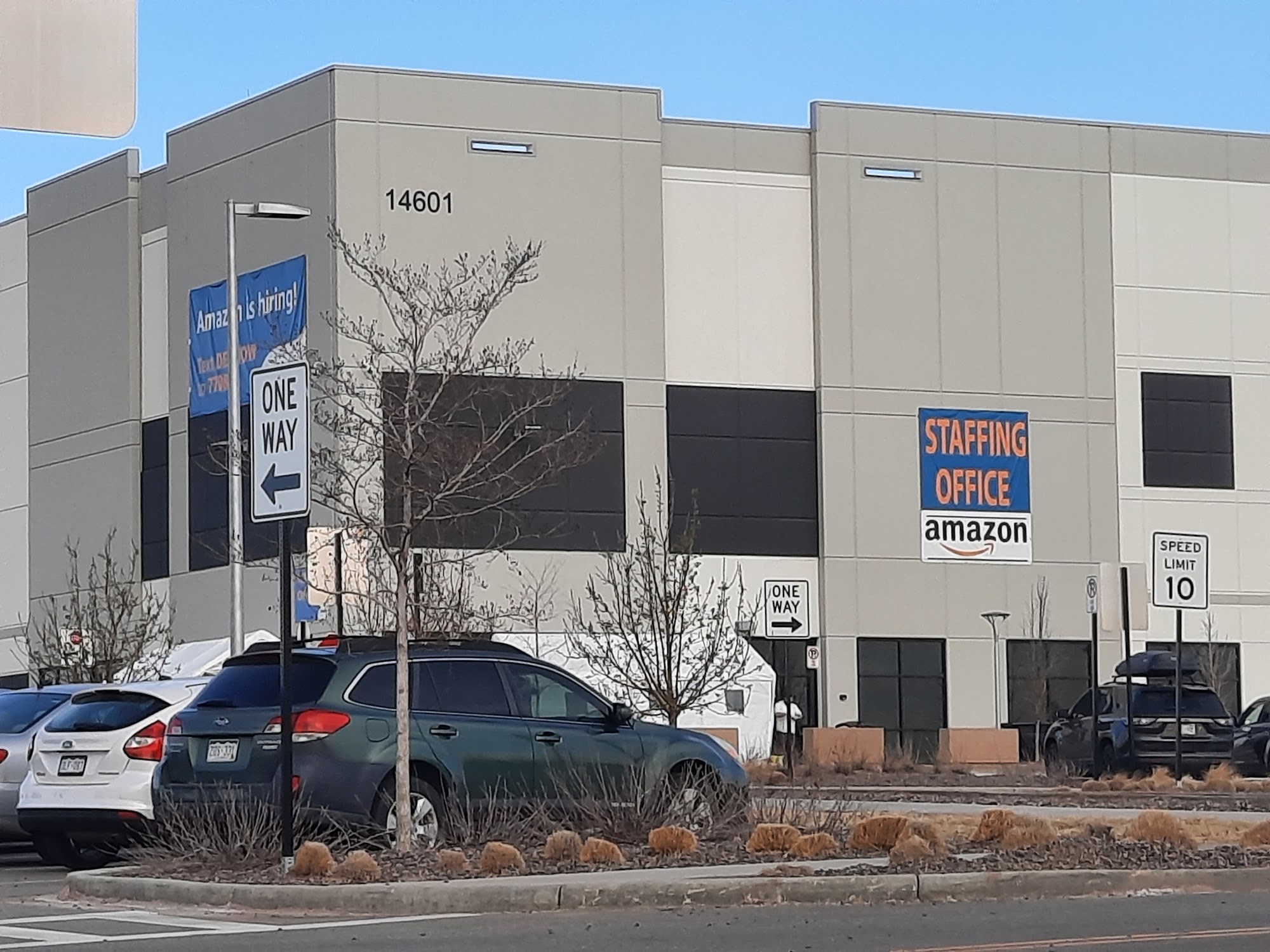 AMAZON FULFILLMENT CENTER TOURS - DEN3 - Thornton CO - Hours ...