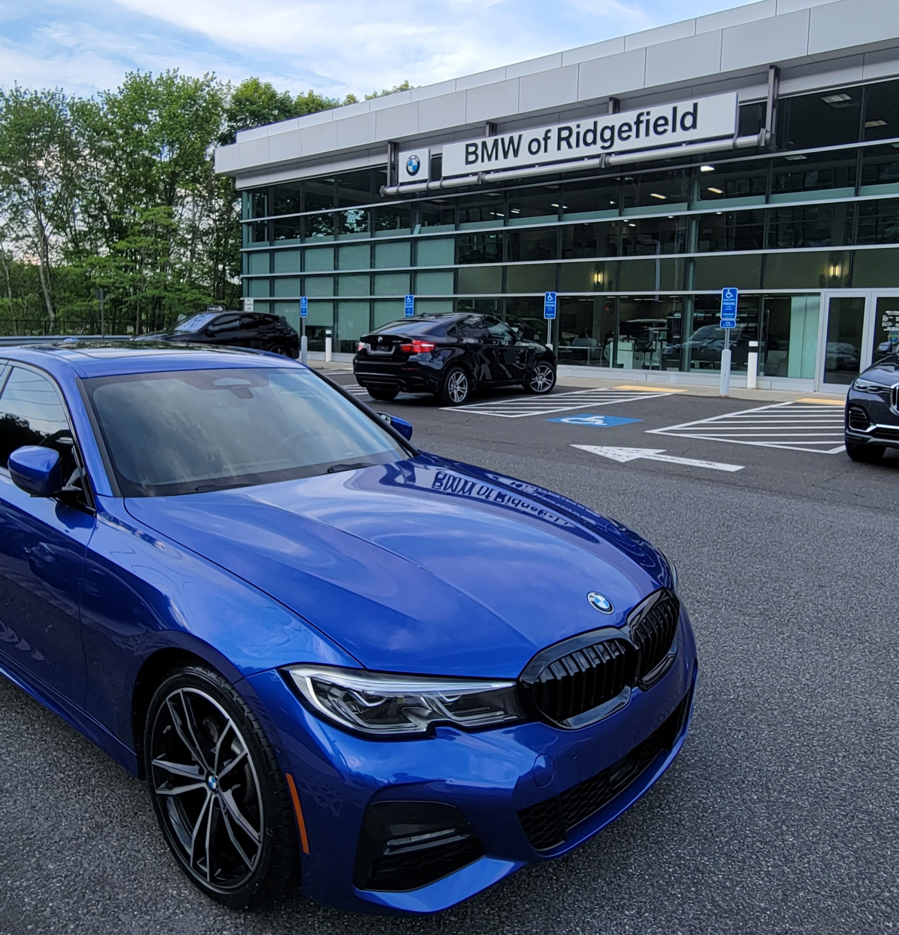 BMW OF RIDGEFIELD - Ridgefield CT - Hours, Directions, Reviews - Loc8NearMe