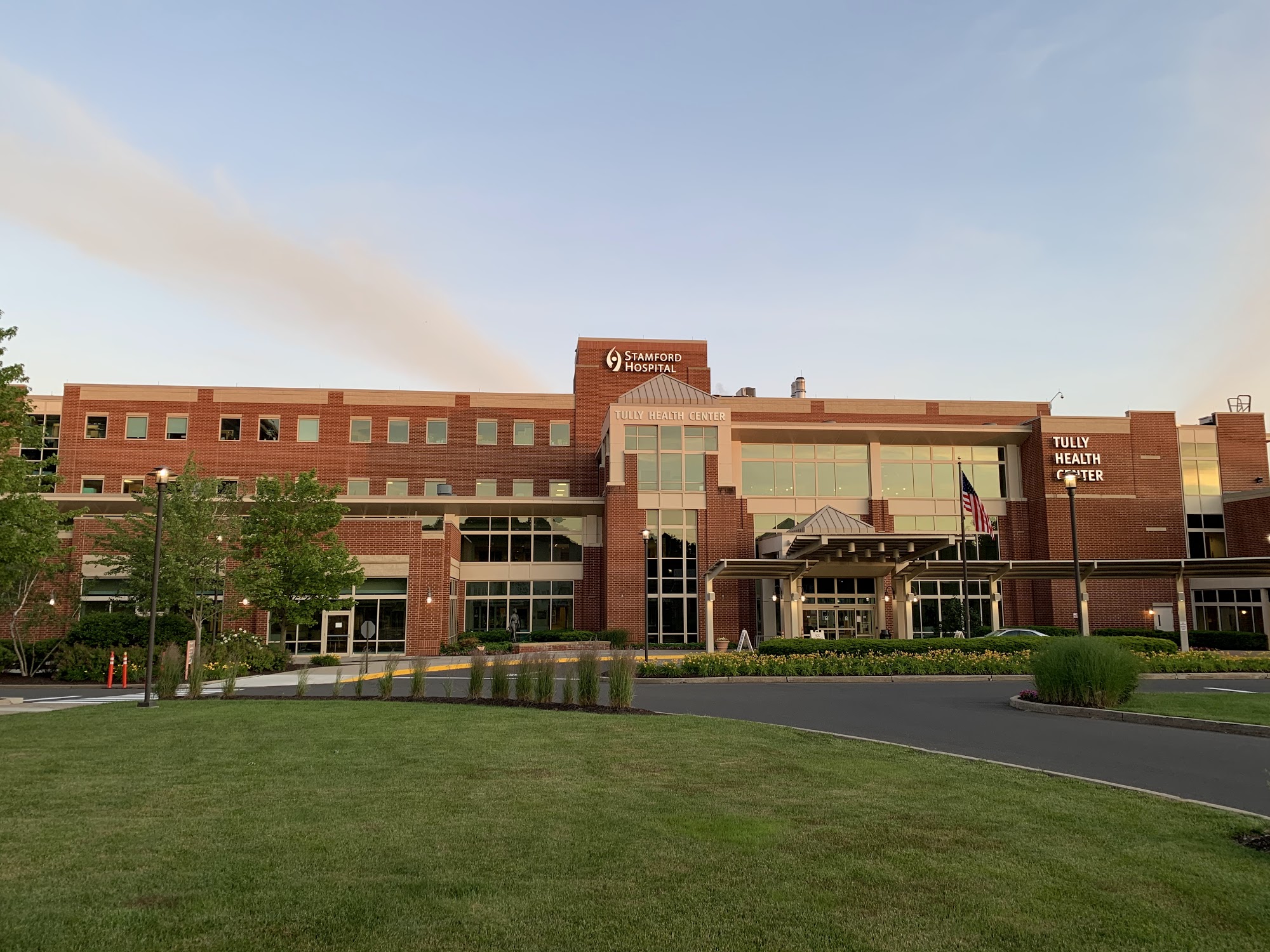 STAMFORD HEALTH TULLY HEALTH CENTER - Stamford CT - Hours, Directions ...