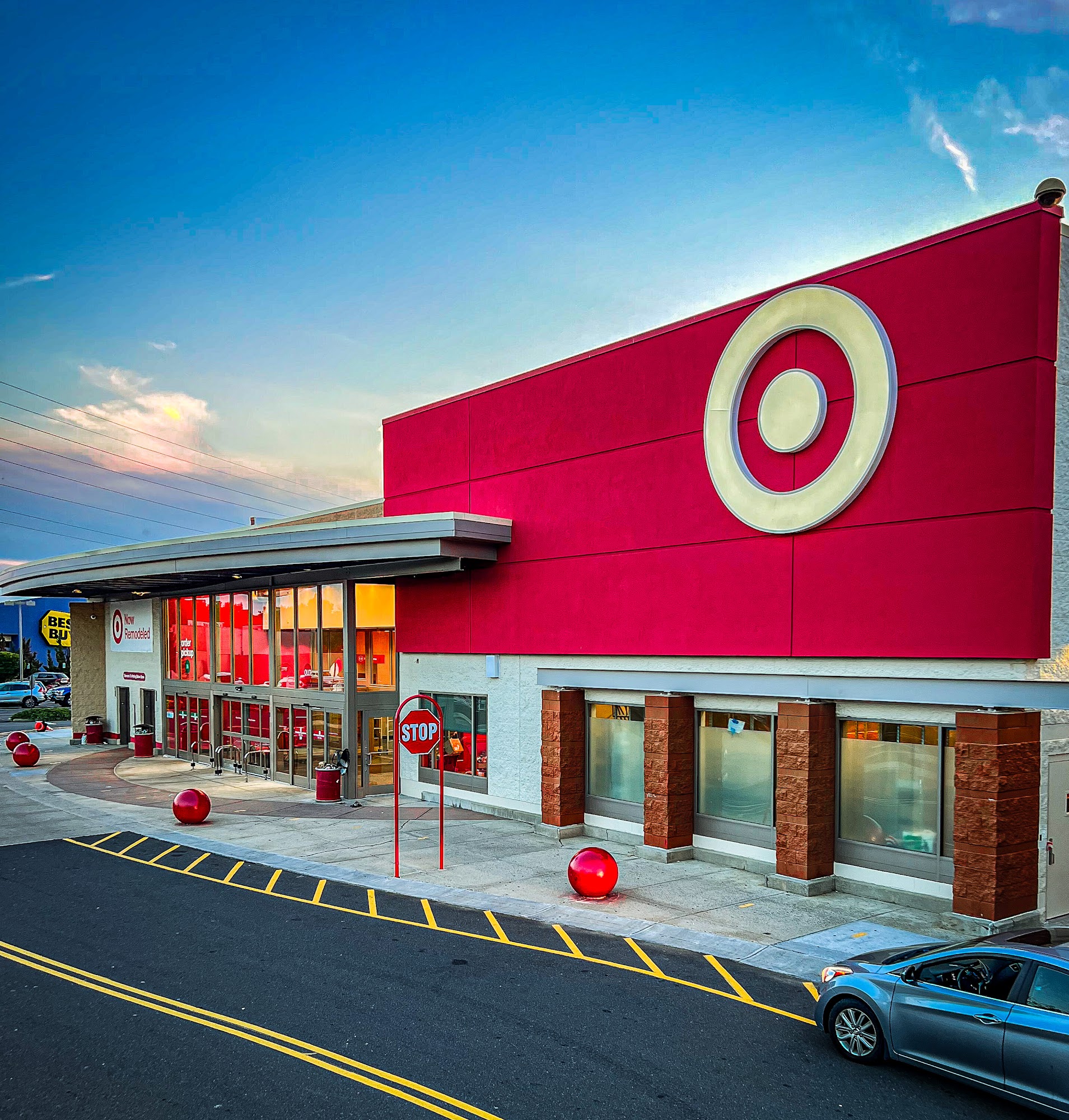 TARGET - 120 Hawley Ln, Trumbull CT - Hours, Directions, Reviews ...