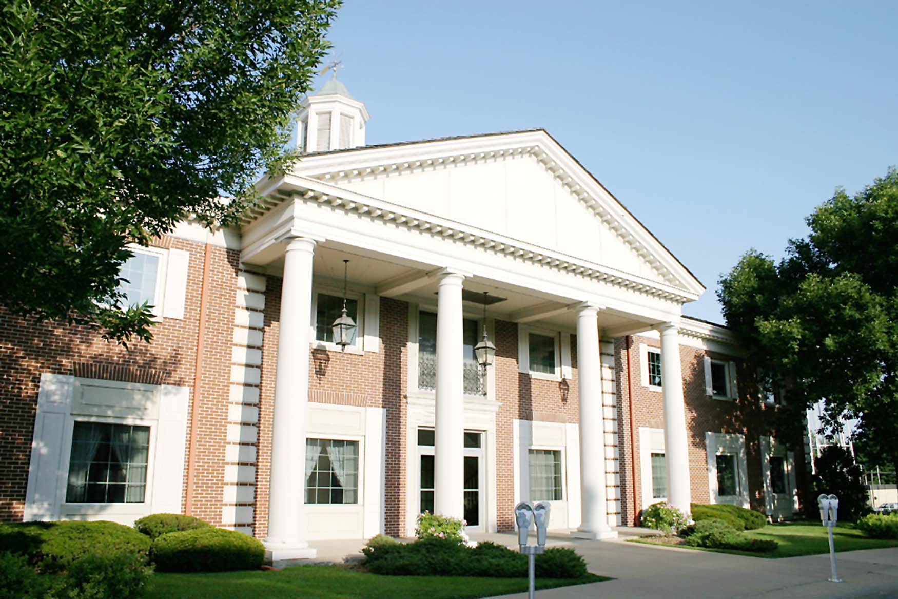 MIDWESTONE BANK - 100 E Burlington Ave, Fairfield IA - Hours ...