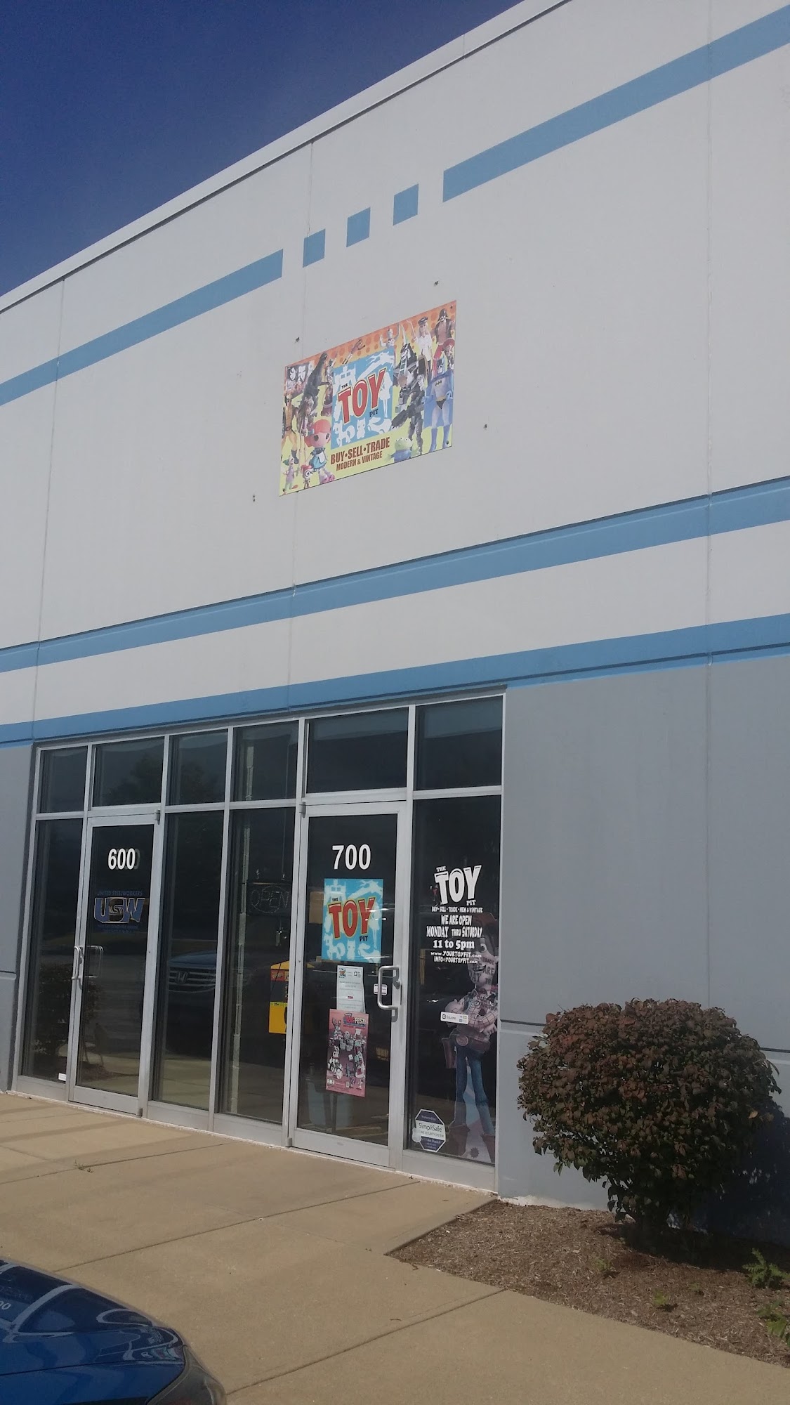 THE TOY PIT - Indianapolis IN - Hours, Directions, Reviews - Loc8NearMe