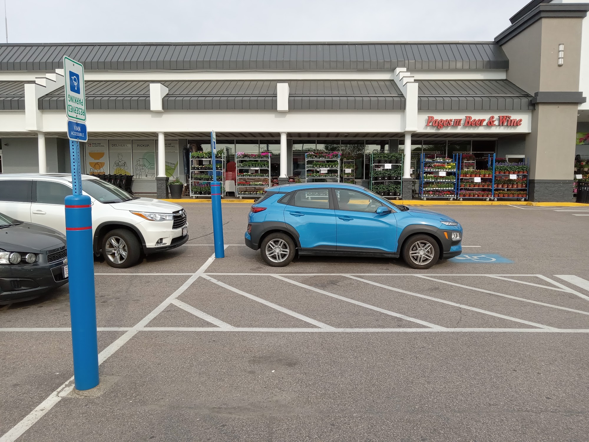 ROCHE BROS. BRIDGEWATER - Bridgewater MA - Hours, Directions, Reviews ...