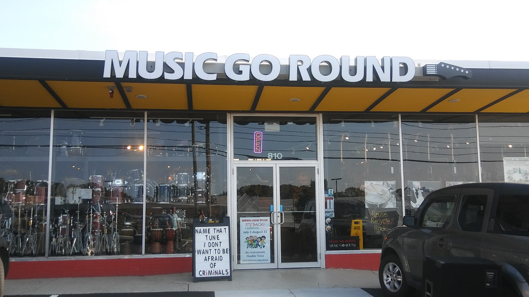 MUSIC GO ROUND BOSTON - Natick MA - Hours, Directions, Reviews - Loc8NearMe