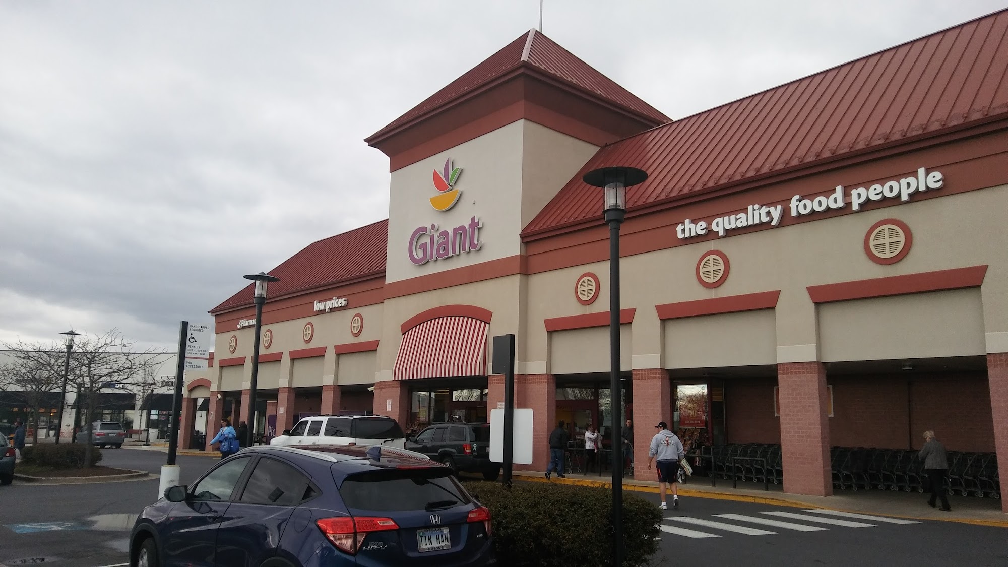 GIANT FOOD - 20944 Frederick Rd, Germantown MD - Hours, Directions ...