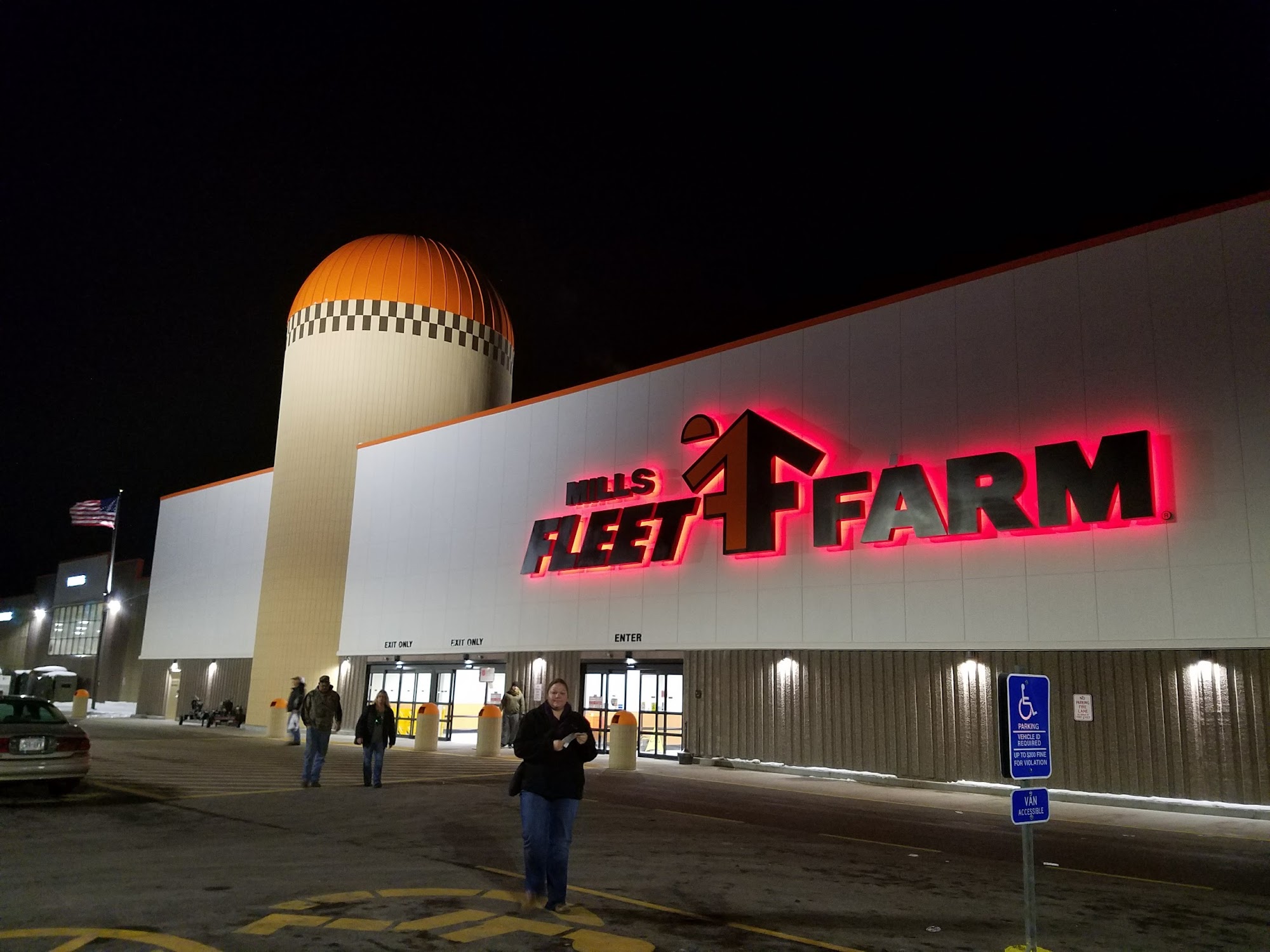 FLEET FARM - Hermantown MN - Hours, Directions, Reviews - Loc8NearMe