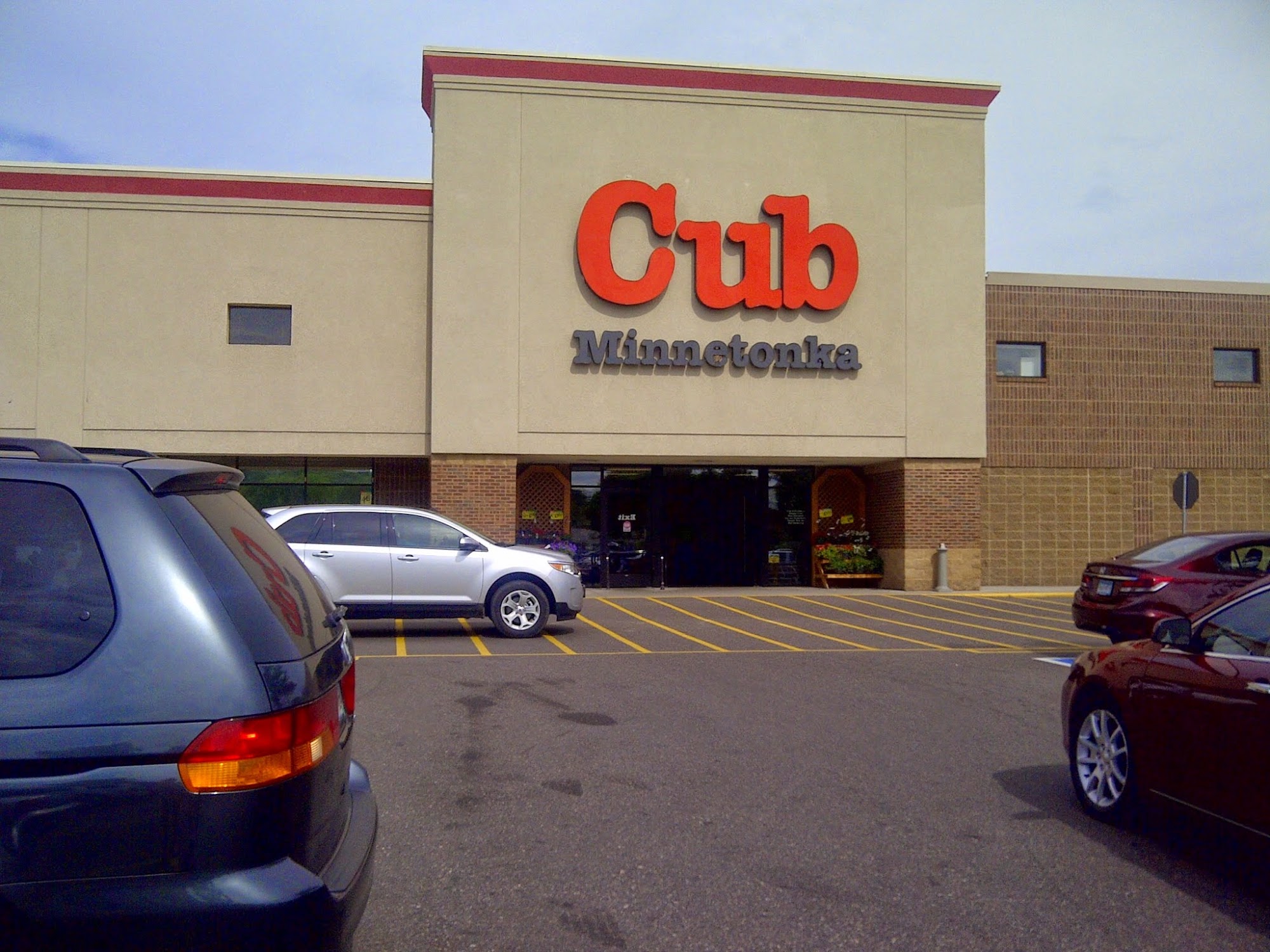 CUB - MINNETONKA - 4801 County Rd 101, Minnetonka MN - Hours ...