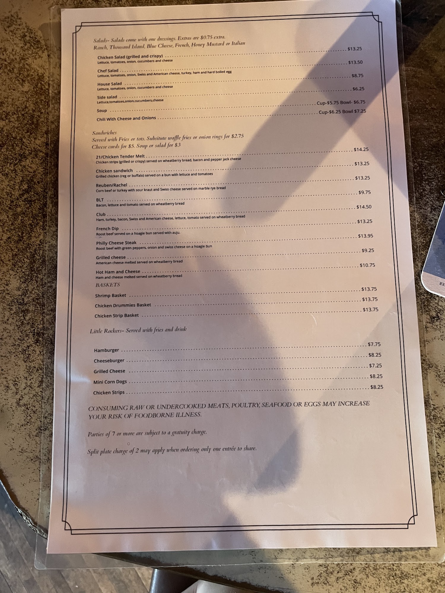 Castle Rock & Roll Bar & Grill, Northfield - Menu, Reviews (121 ...