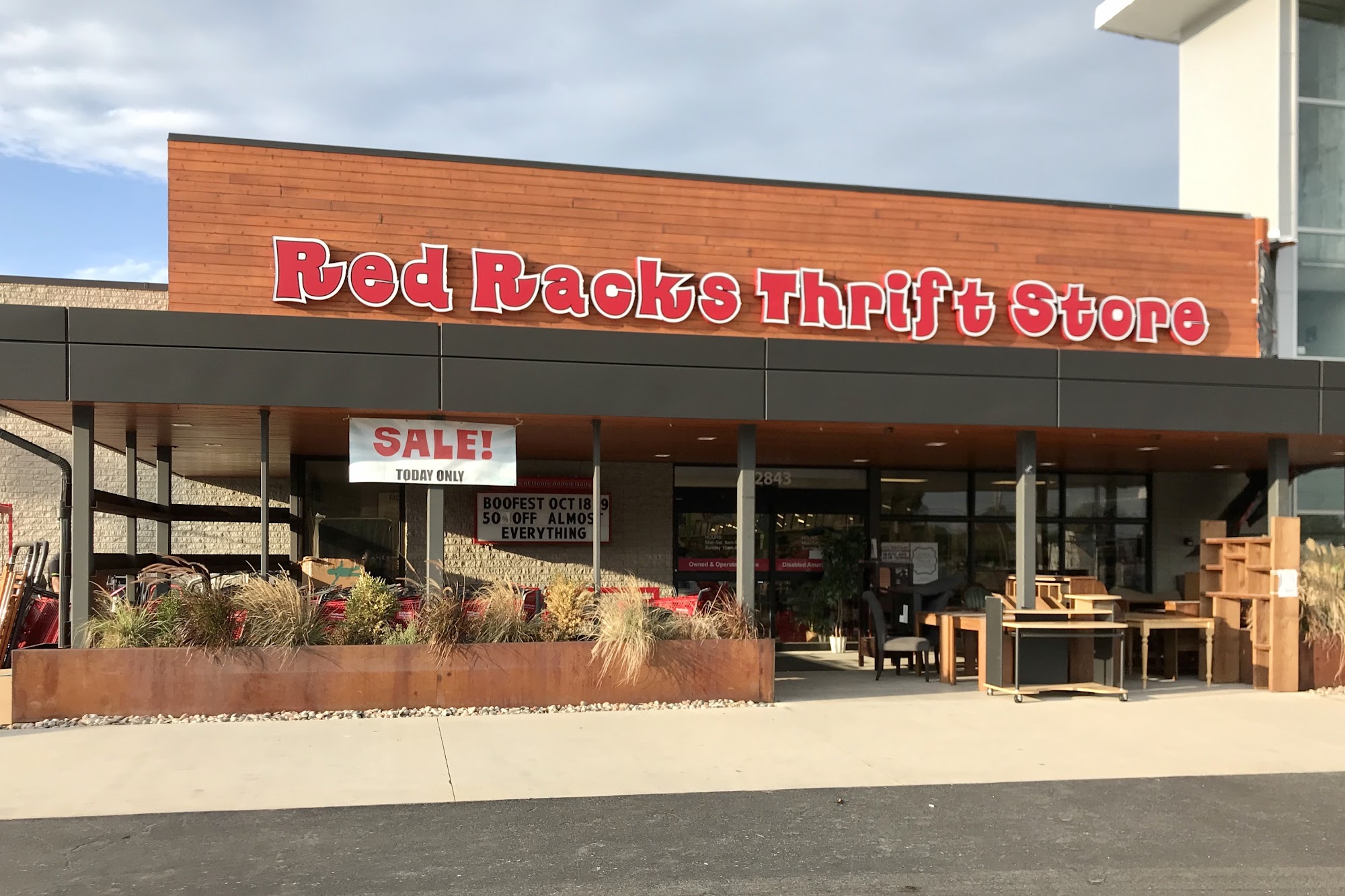 RED RACKS THRIFT STORE - Springfield MO - Hours, Directions, Reviews ...