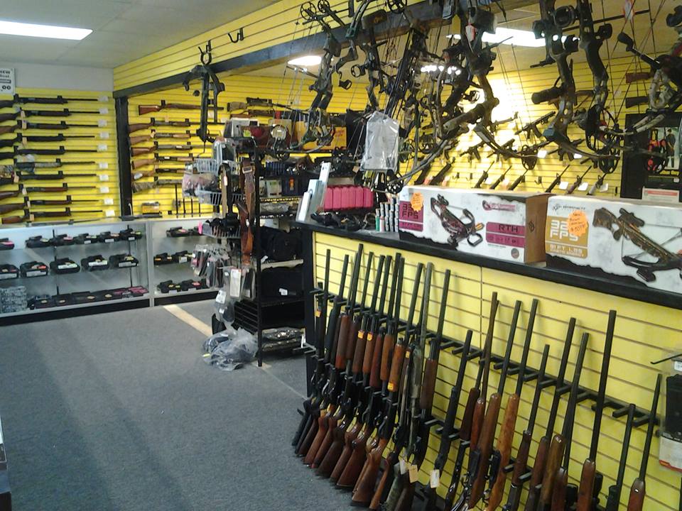 BULLFROG CORNER PAWN & GUNS - Horn Lake MS - Hours, Directions, Reviews ...