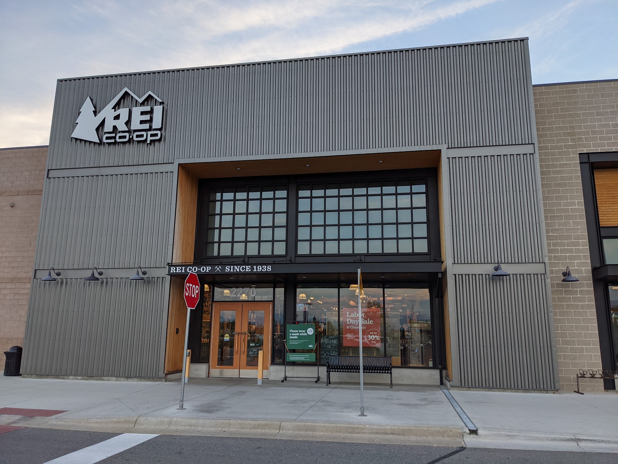 REI - 2270 US-93, Kalispell MT - Hours, Directions, Reviews - Loc8NearMe