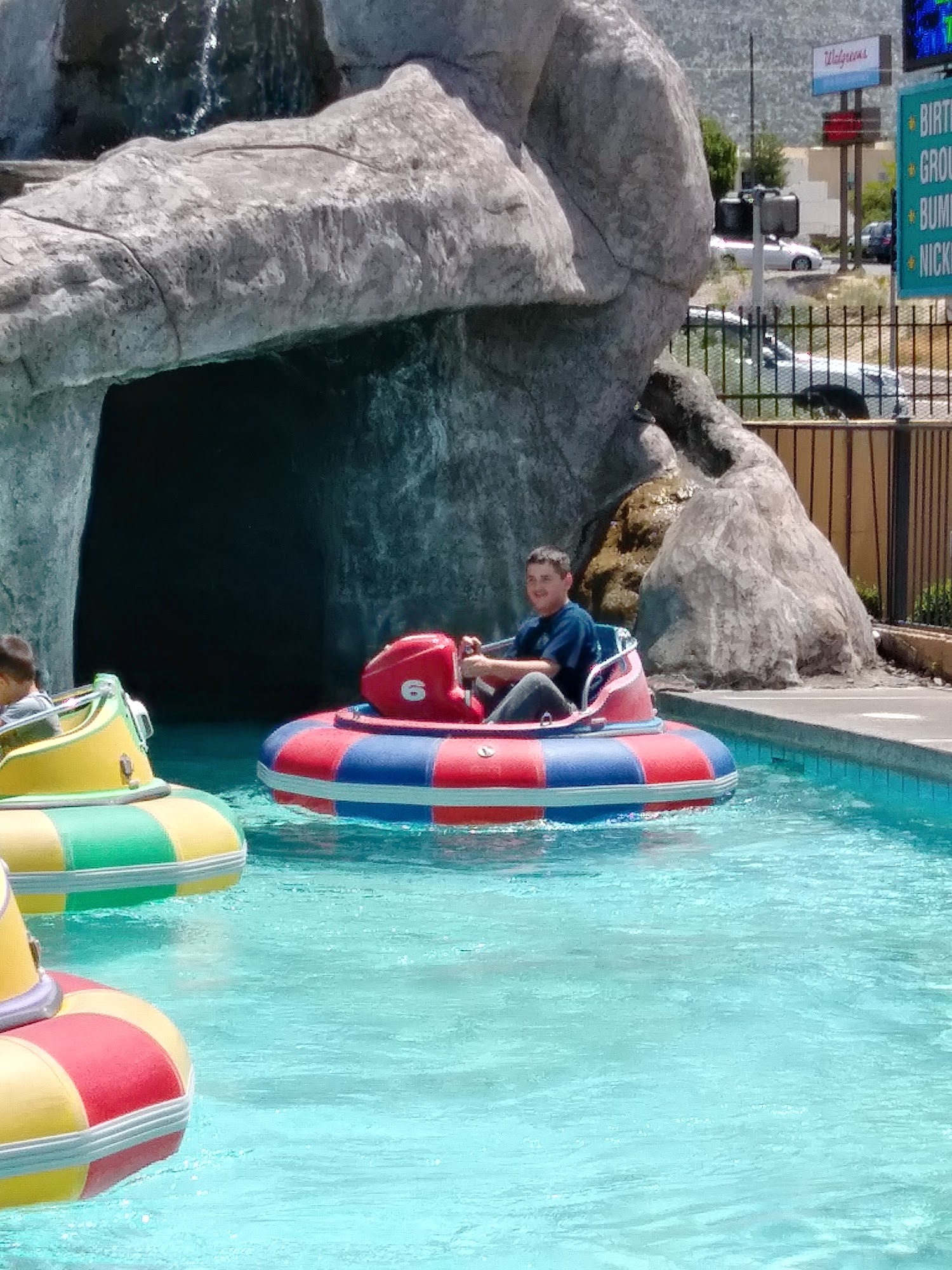 HINKLE FUN CENTER - Albuquerque NM - Hours, Directions, Reviews ...