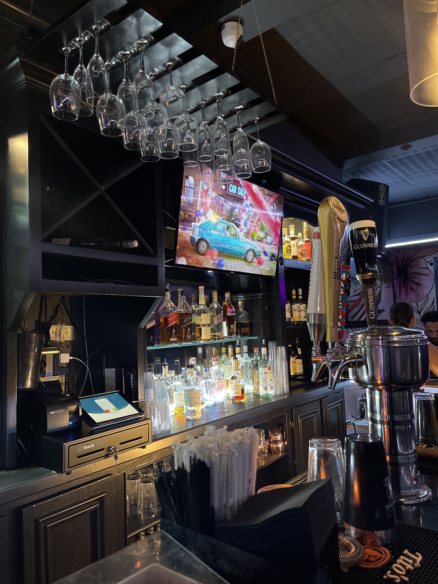 Copas Bar, Bay Shore - Reviews (30), Photos (12) - Restaurantji