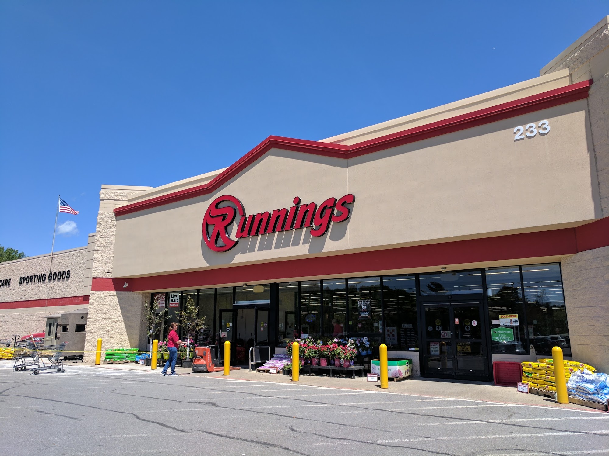 RUNNINGS - Gloversville NY - Hours, Directions, Reviews - Loc8NearMe