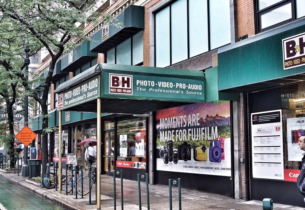 B&H PHOTO VIDEO - ELECTRONICS AND CAMERA STORE - New York NY - Hours ...