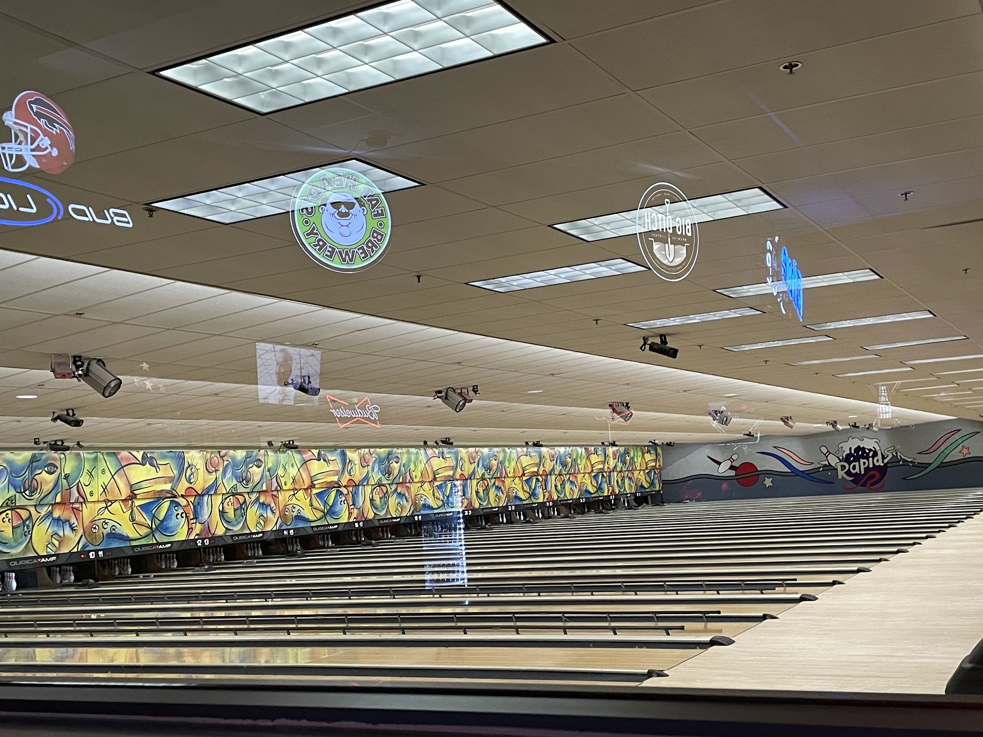 RAPIDS BOWLING CENTER - Niagara Falls NY - Hours, Directions, Reviews ...