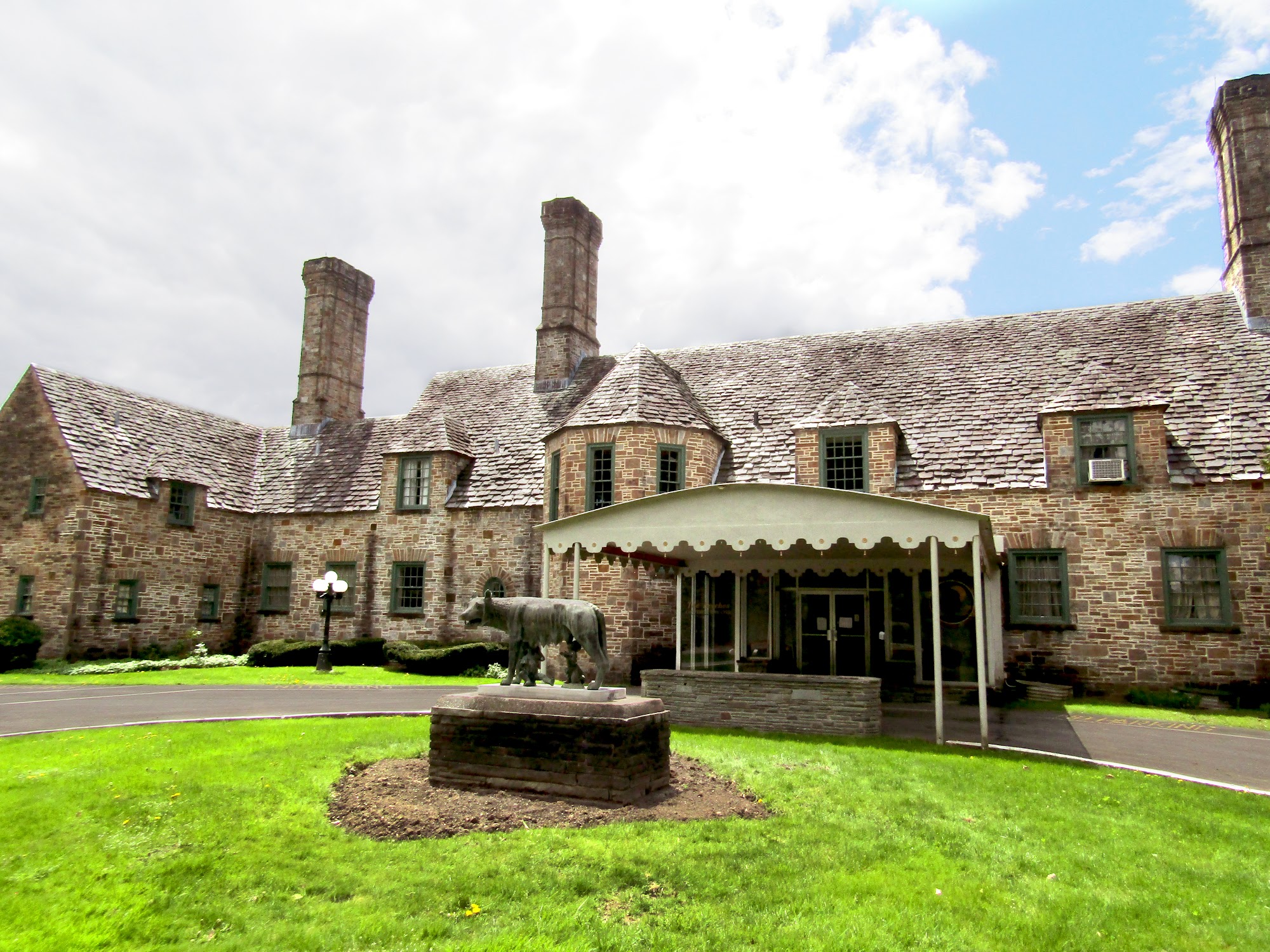 BEECHES MANOR - Rome NY - Hours, Directions, Reviews - Loc8NearMe