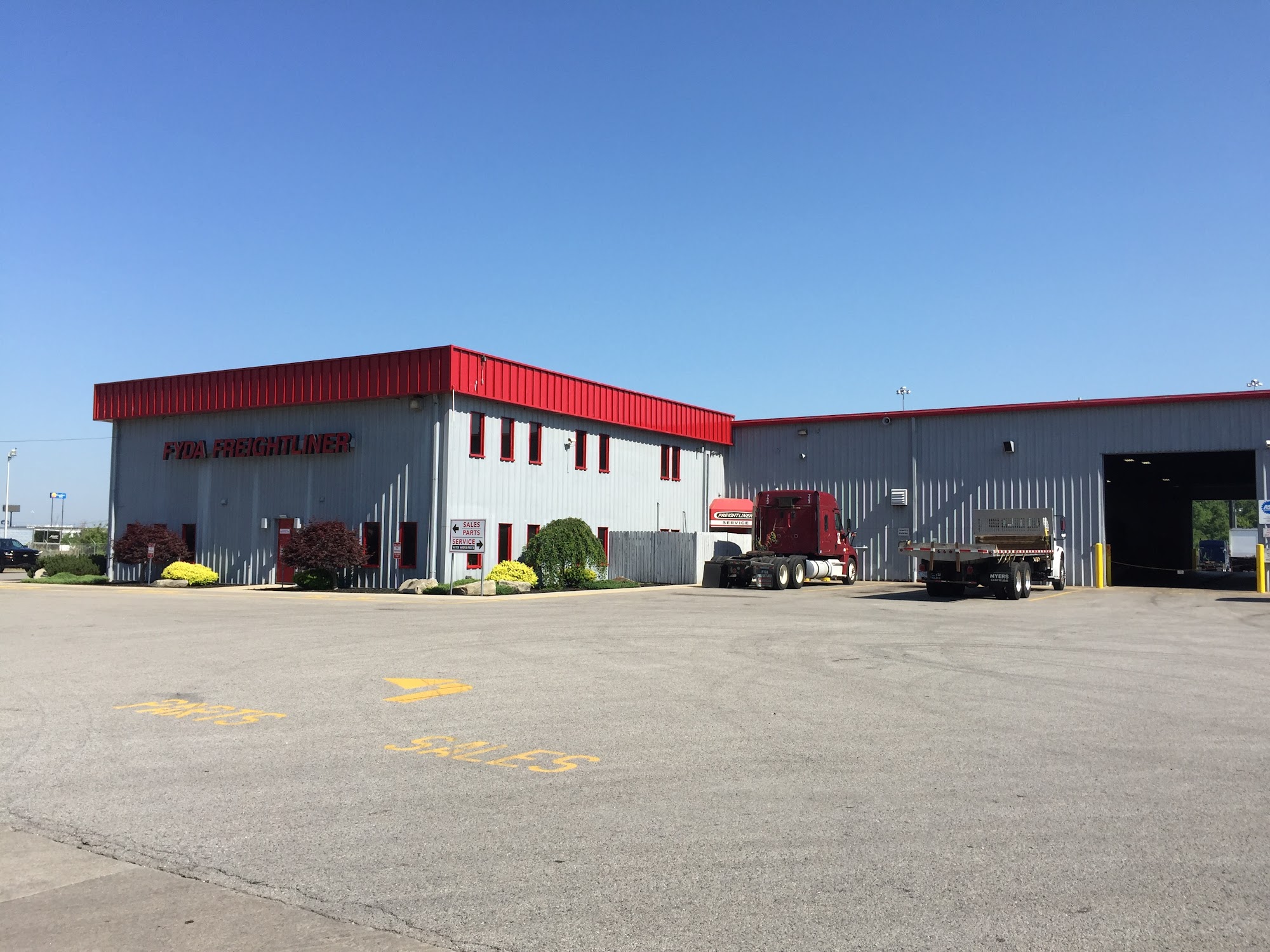 FYDA FREIGHTLINER YOUNGSTOWN, INC. - Youngstown OH - Hours, Directions ...