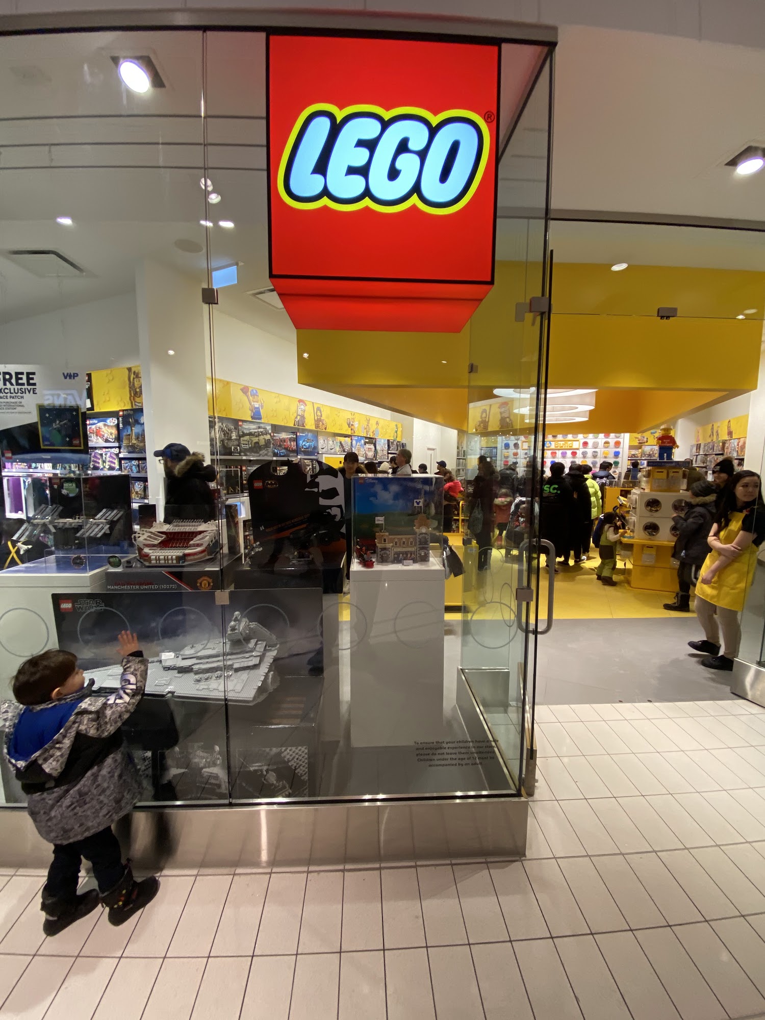 THE LEGO STORE CF RIDEAU CENTRE - 50 Rideau St, Ottawa ON - Hours ...