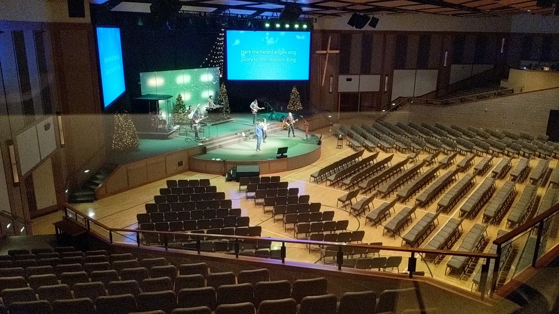 GOOD SHEPHERD COMMUNITY CHURCH - Boring OR - Hours, Directions, Reviews ...