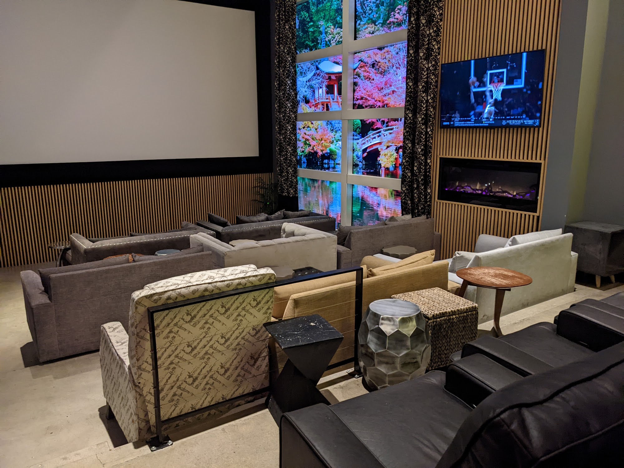 STUDIO ONE THEATERS - Portland OR - Hours, Directions, Reviews - Loc8NearMe