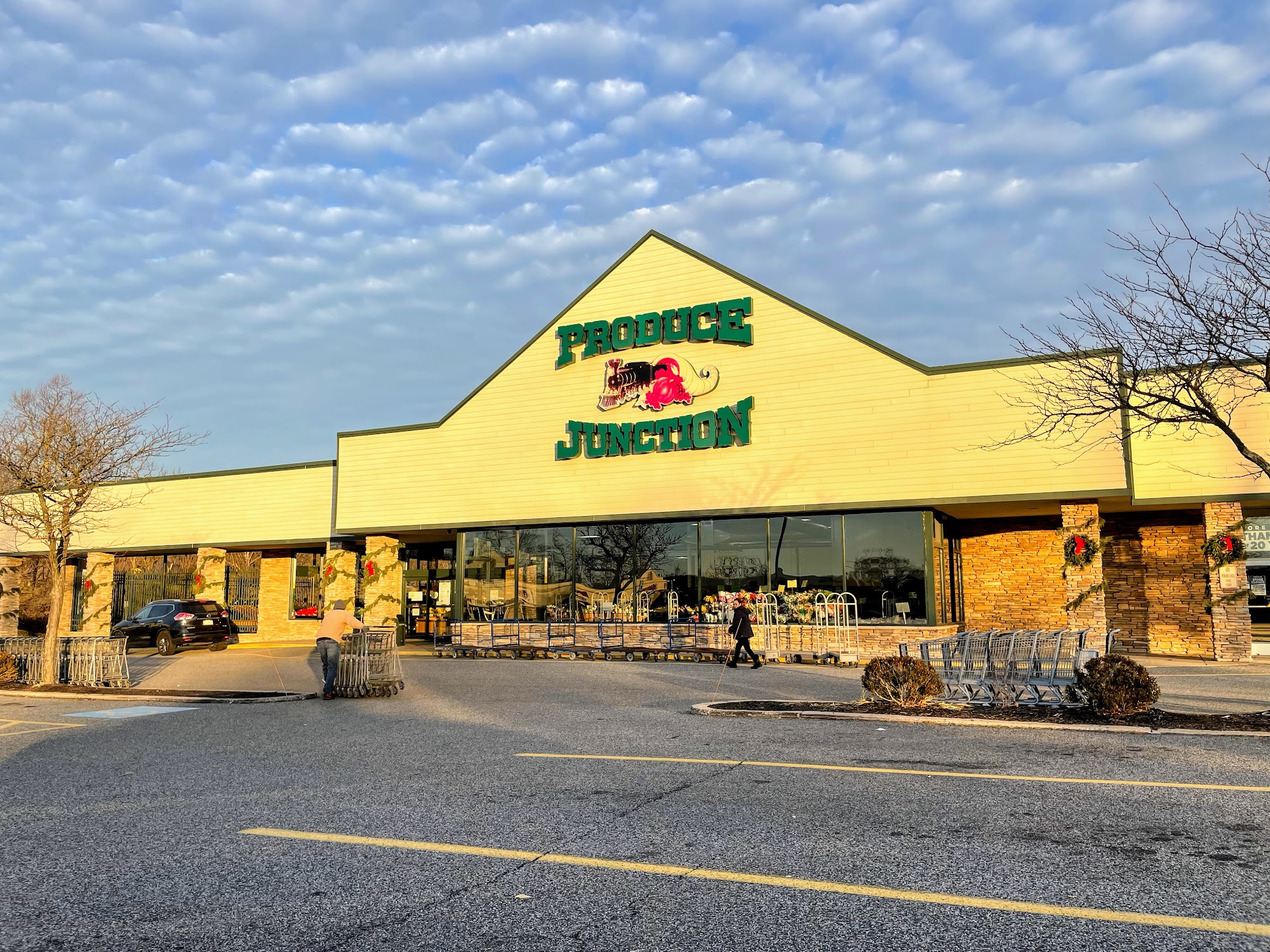 PRODUCE JUNCTION - Exton PA - Hours, Directions, Reviews - Loc8NearMe