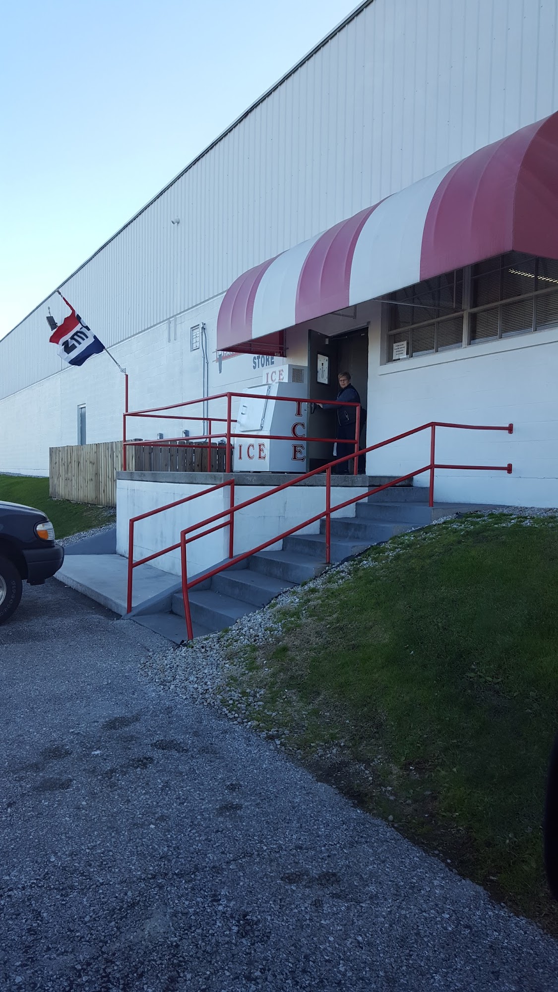 HANOVER FOODS FACTORY OUTLET STORE - Hanover PA - Hours, Directions ...