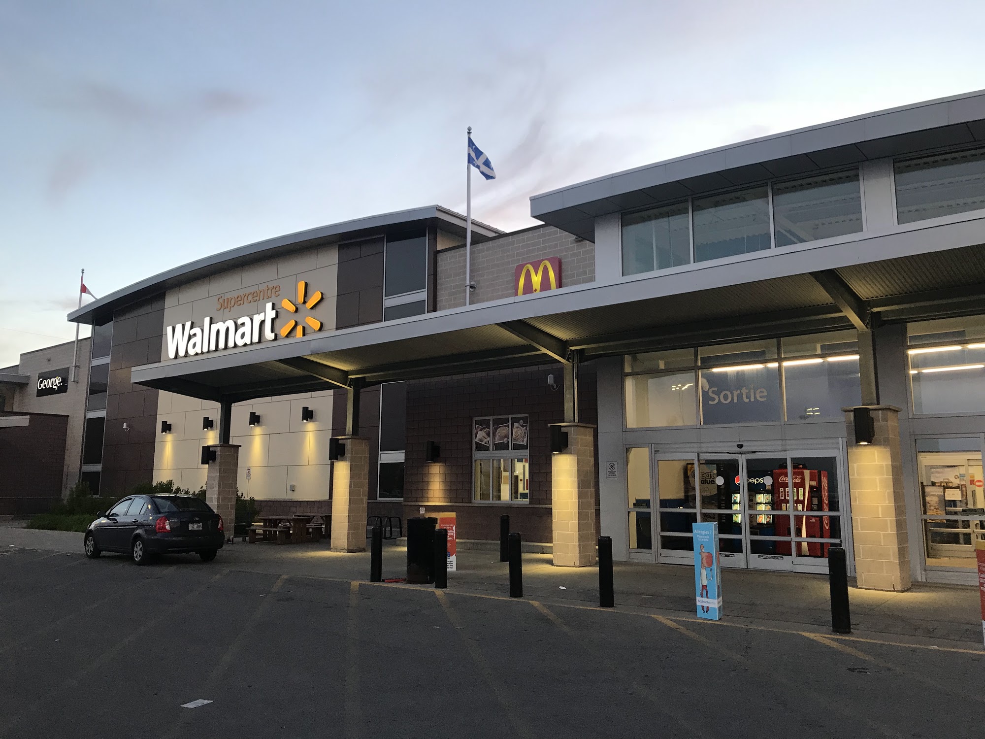 WALMART SUPERCENTRE - 2075 Bd Chomedey, Laval QC - Hours, Directions ...