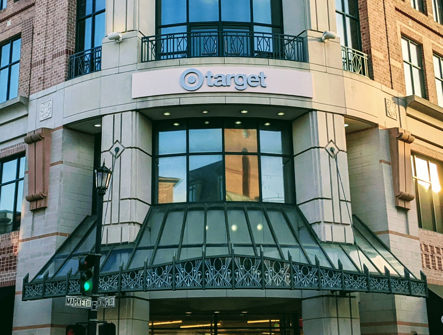 TARGET - 211 King St #001, Charleston SC - Hours, Directions, Reviews ...