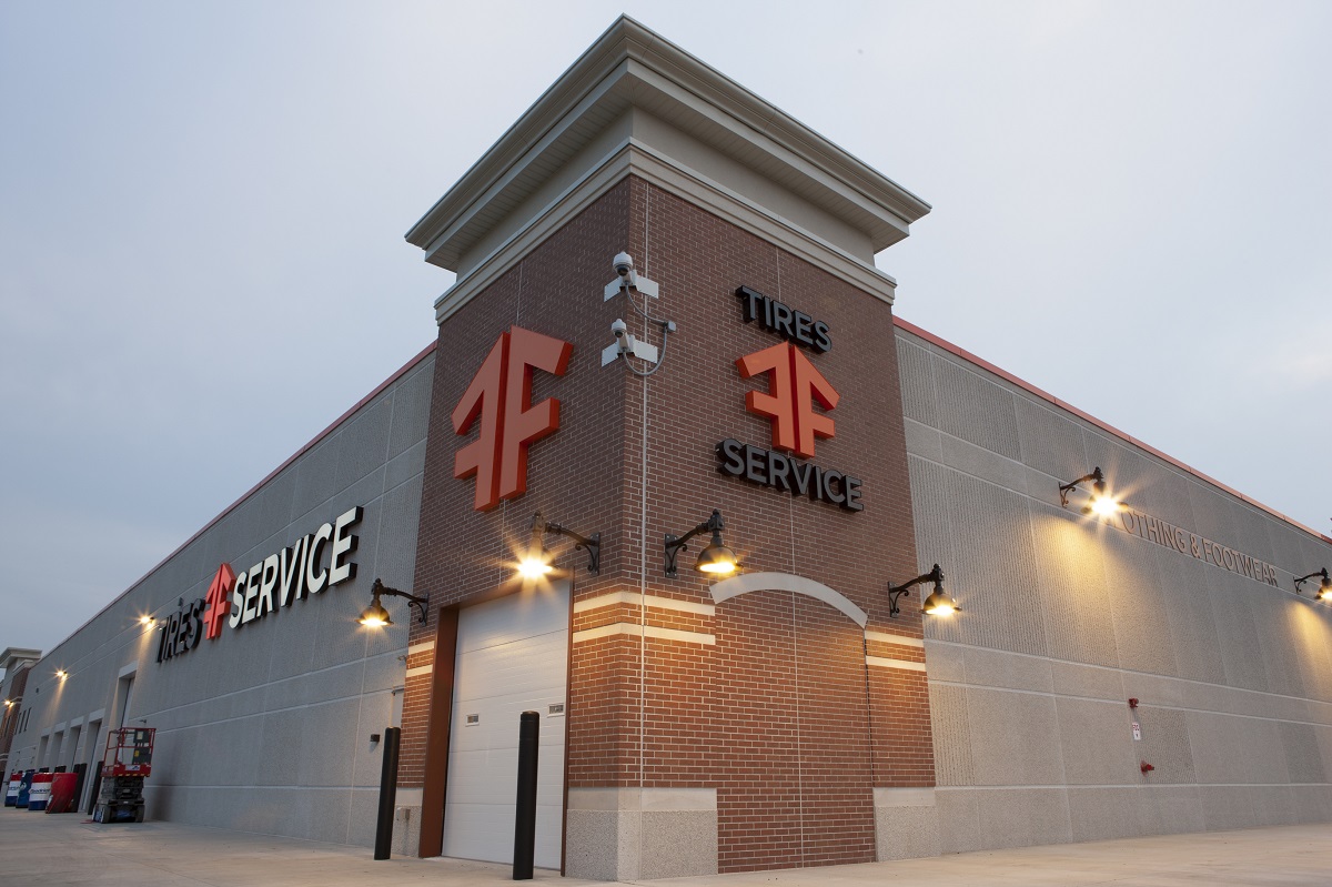 FLEET FARM - Sioux Falls SD - Hours, Directions, Reviews - Loc8NearMe