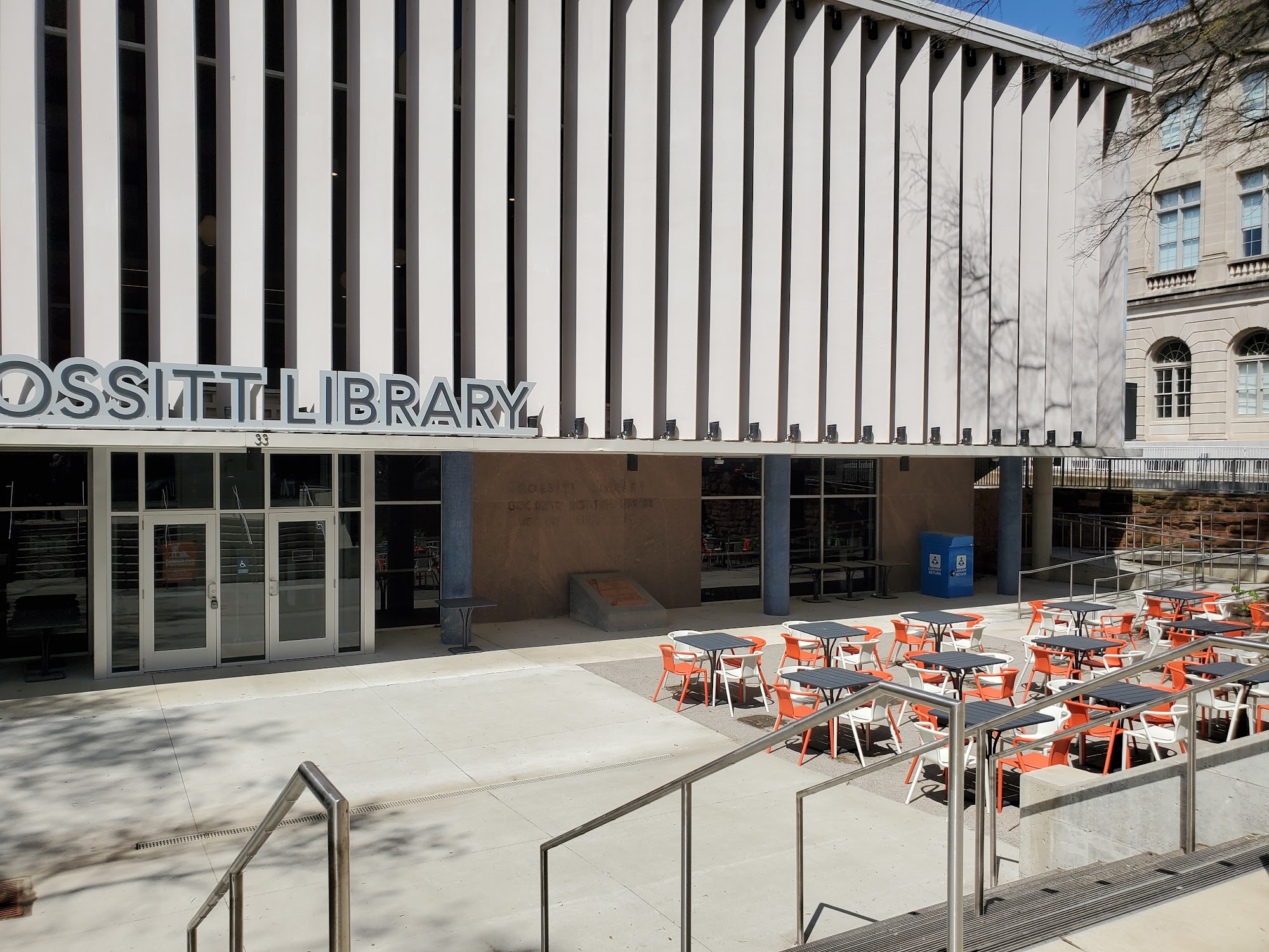 COSSITT LIBRARY - MEMPHIS PUBLIC LIBRARIES - Memphis TN - Hours ...