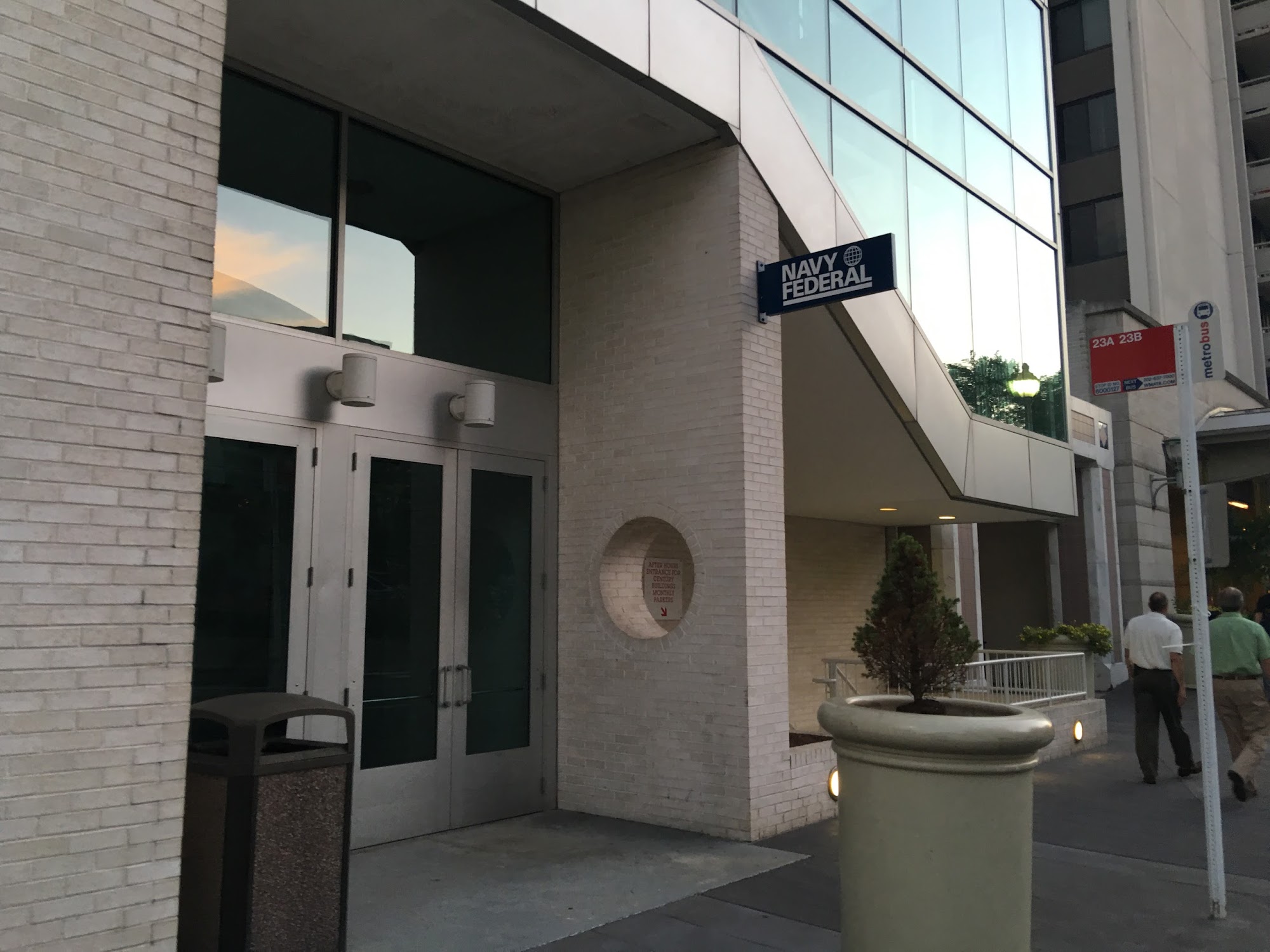NAVY FEDERAL CREDIT UNION - 2450 Crystal Dr Ste 125, Arlington VA ...