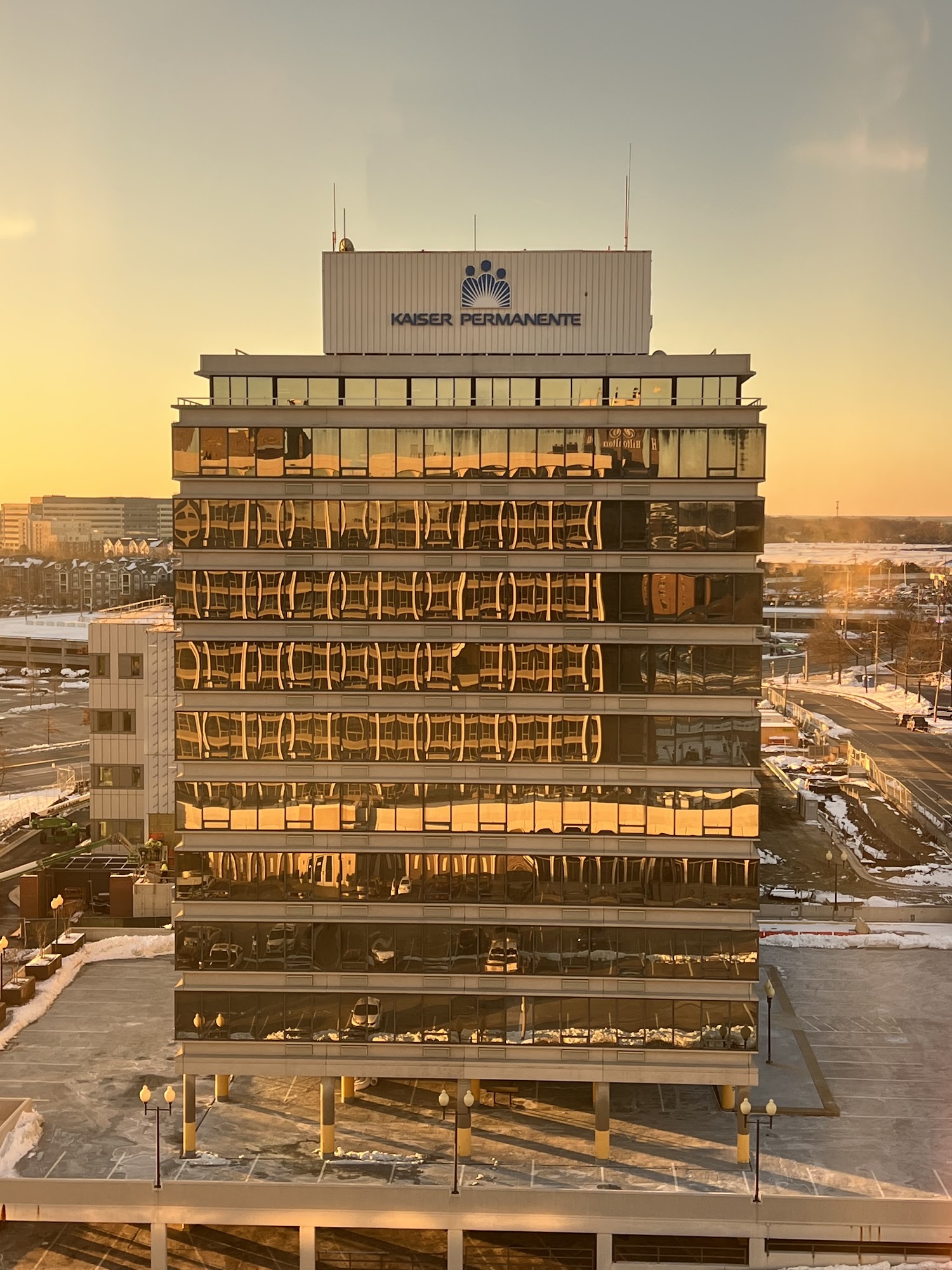 KAISER PERMANENTE SPRINGFIELD MEDICAL CENTER - Springfield VA - Hours ...