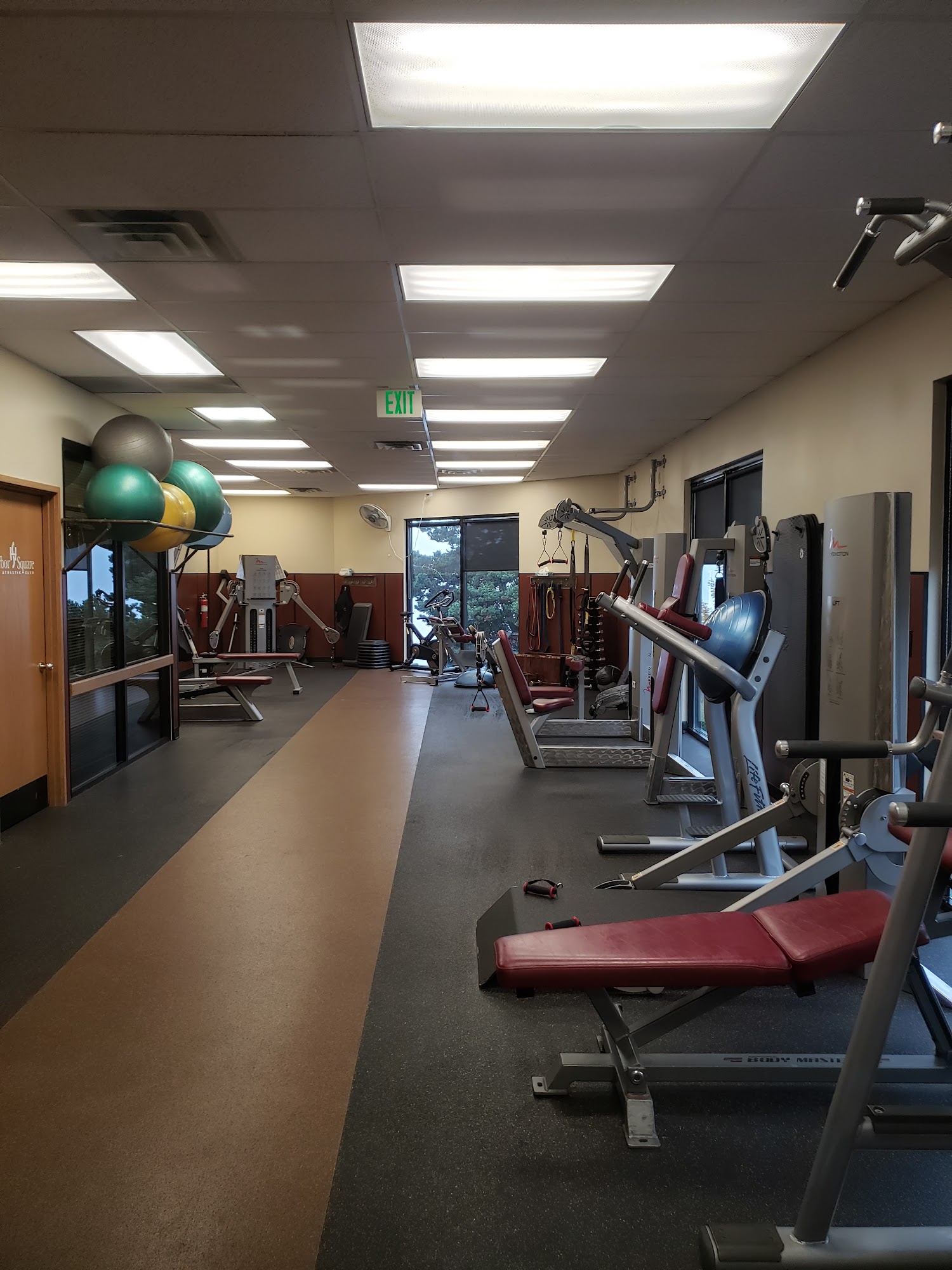 HARBOR SQUARE ATHLETIC CLUB - Edmonds WA - Hours, Directions, Reviews ...