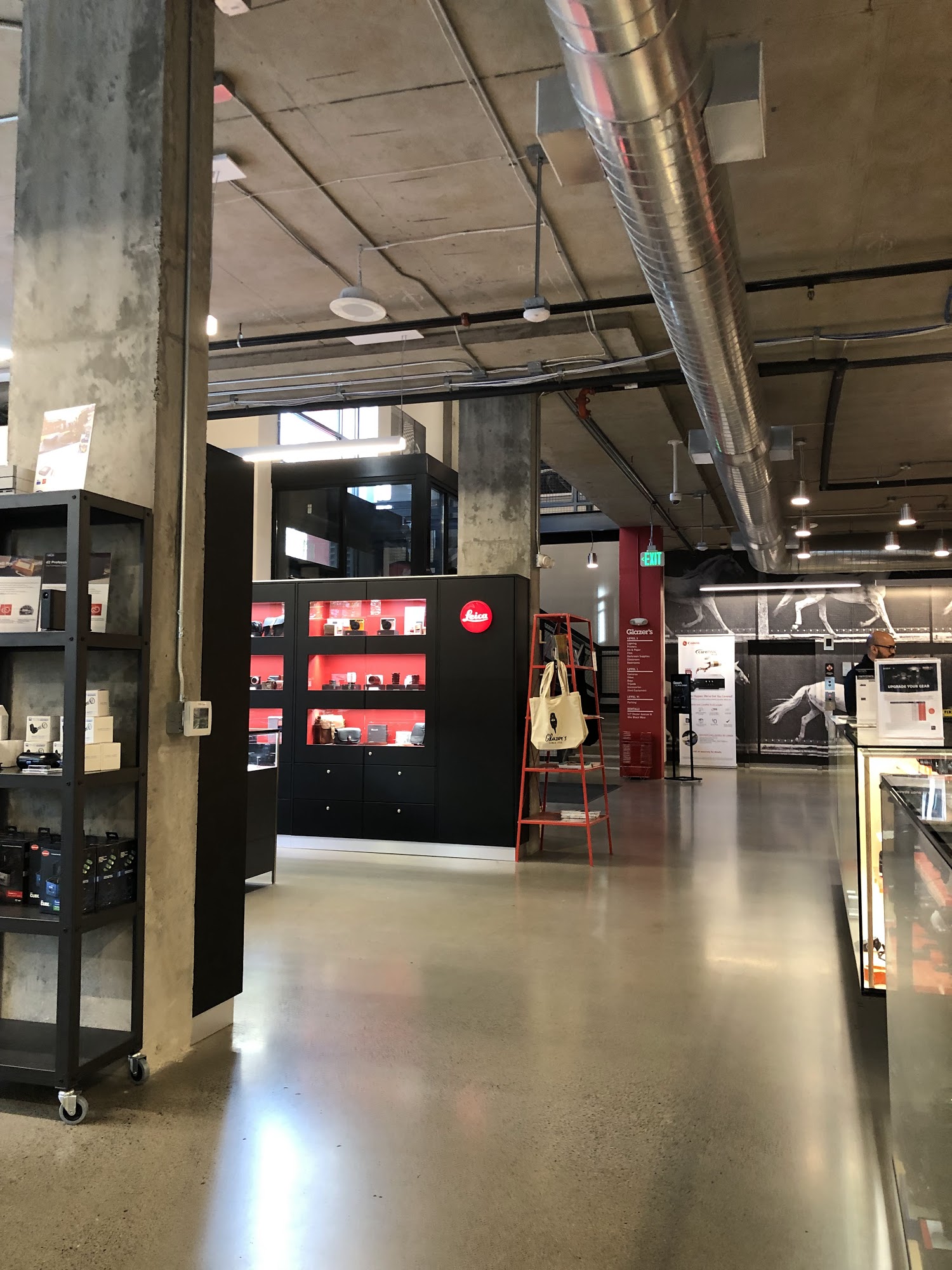 GLAZER'S CAMERA - Seattle WA - Hours, Directions, Reviews - Loc8NearMe