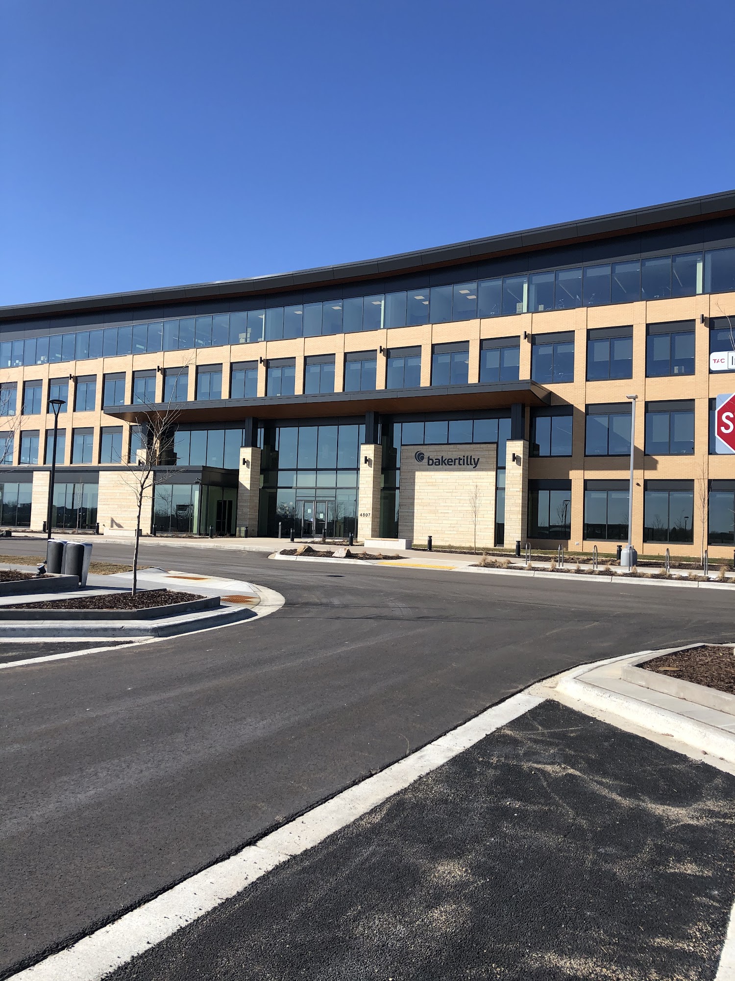 BAKER TILLY - Madison WI - Hours, Directions, Reviews - Loc8NearMe