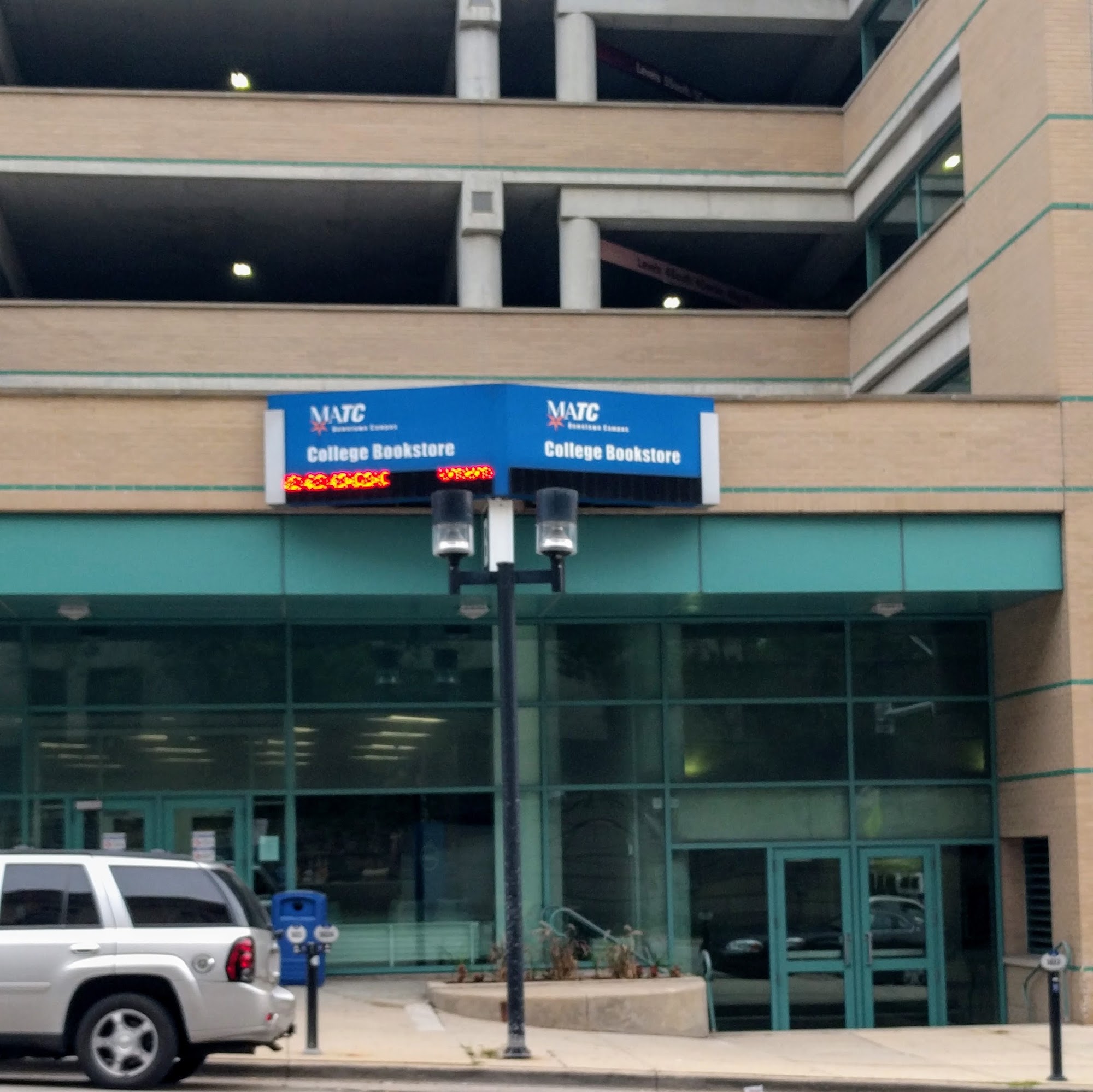 MATC DOWNTOWN BOOKSTORE - Milwaukee WI - Hours, Directions, Reviews ...